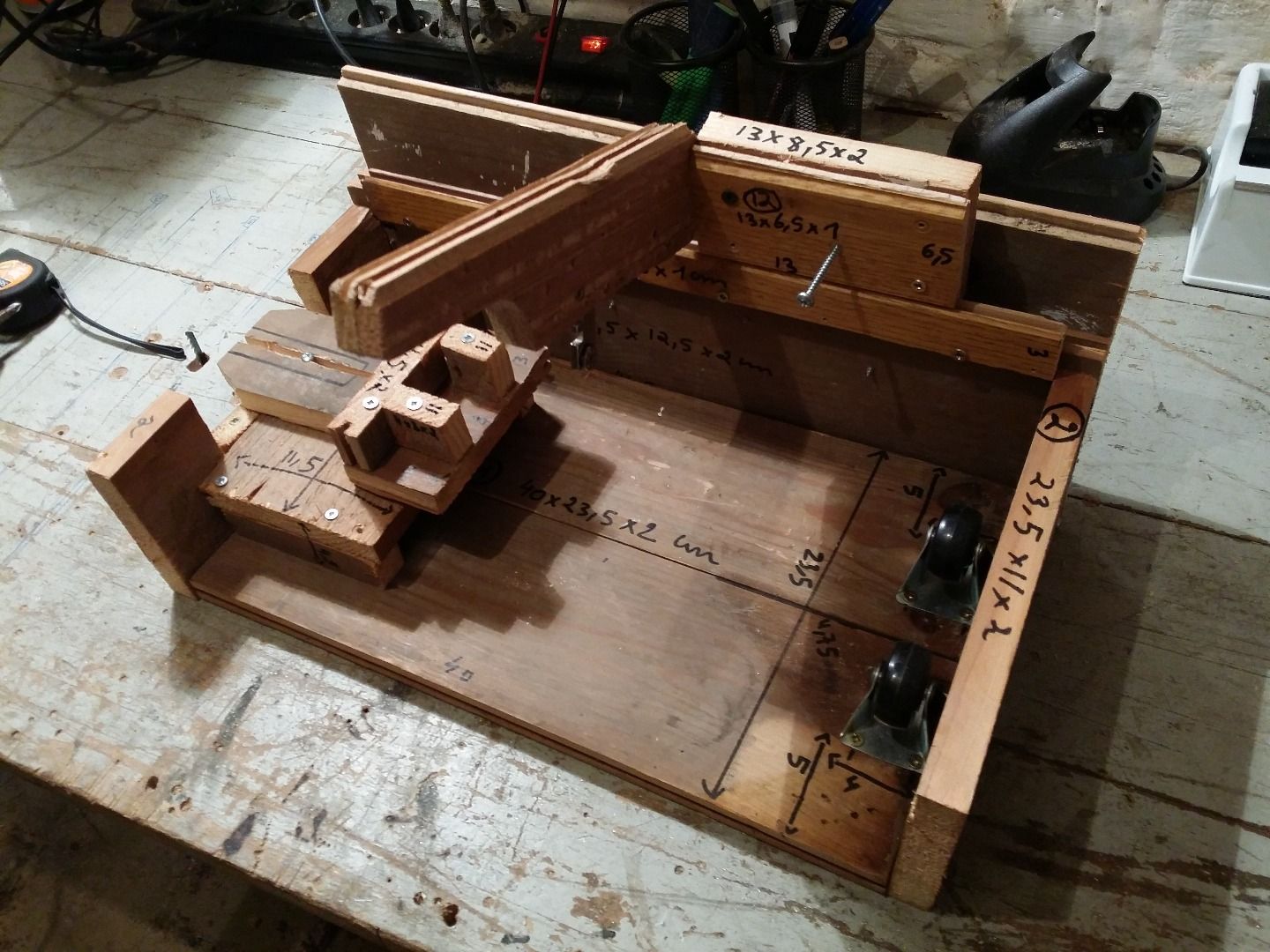 Glass Cutter by Kreat0r : 8 Steps (with Pictures) - Instructables