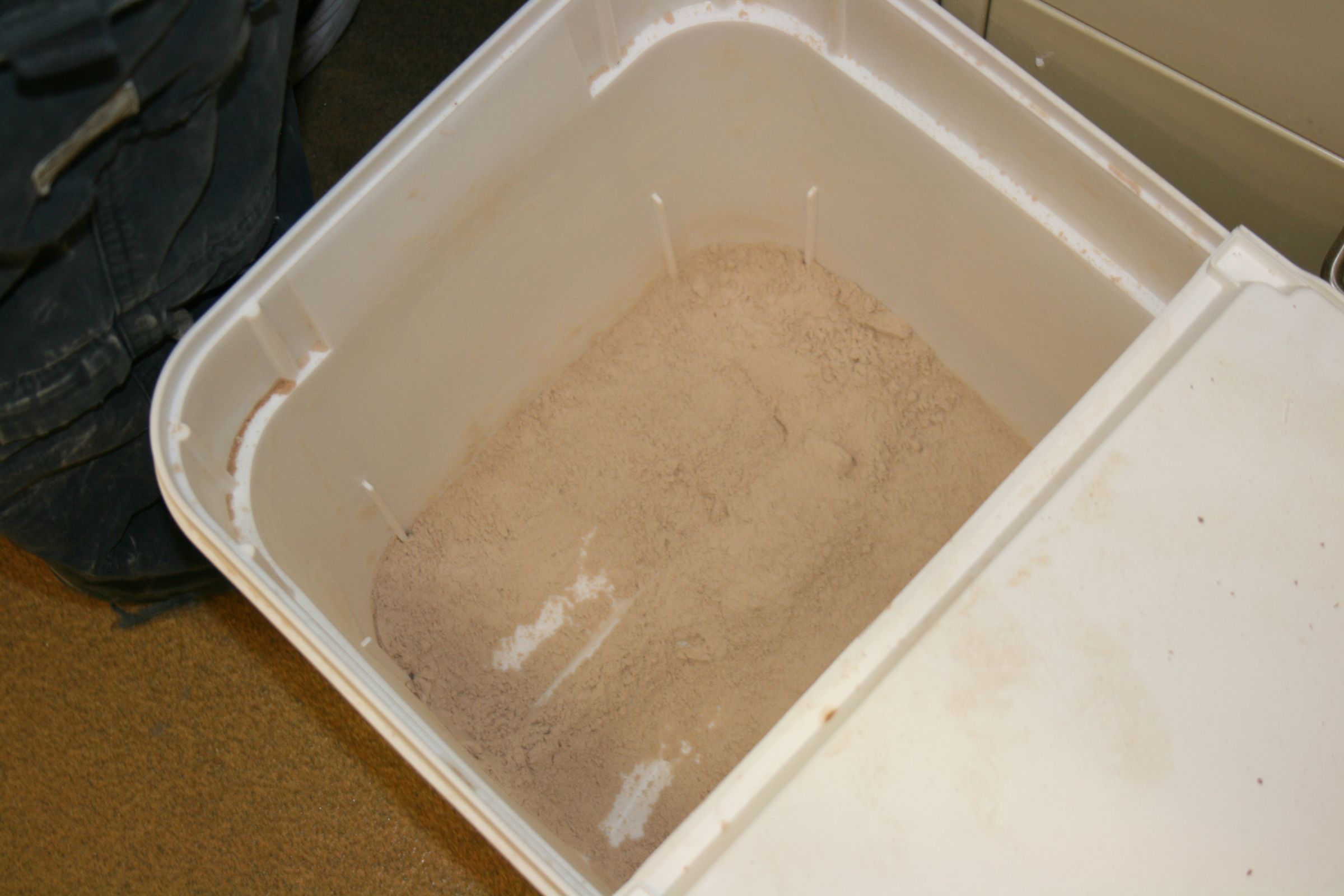 Clay-Sawdust Water Filters : 6 Steps (with Pictures) - Instructables