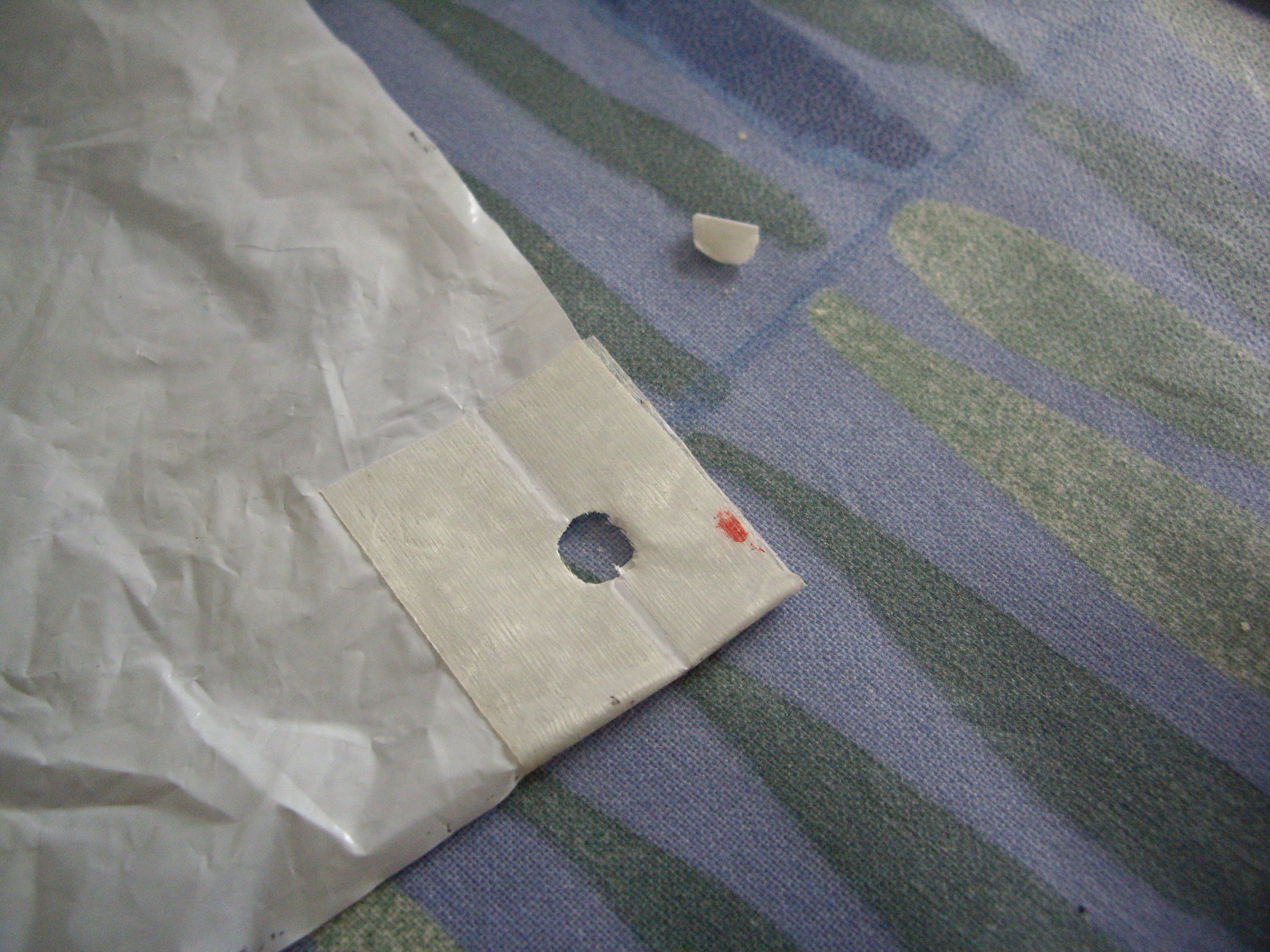 How to Make a Plastic Bullet Kite : 8 Steps (with Pictures) - Instructables