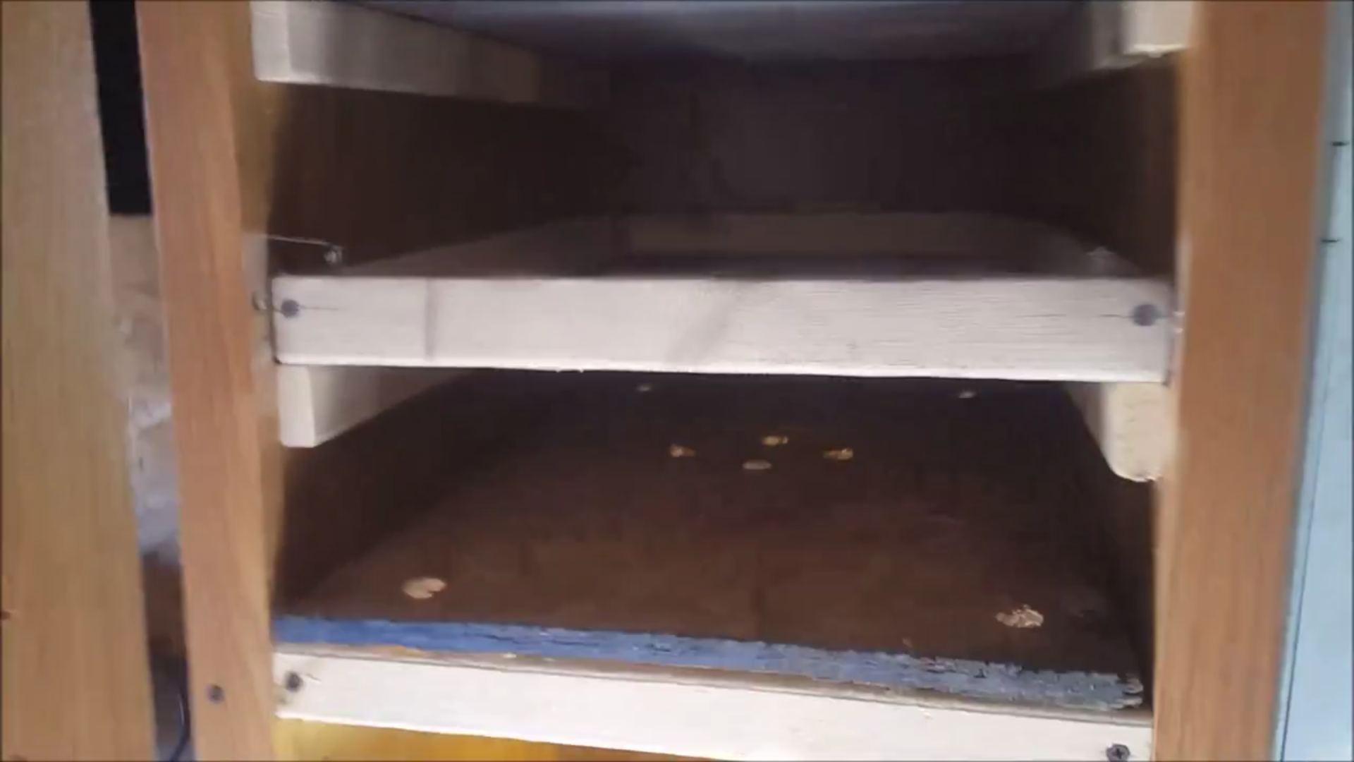 Dehydrator Made From a Kitchen Cupboard. : 4 Steps (with Pictures ...