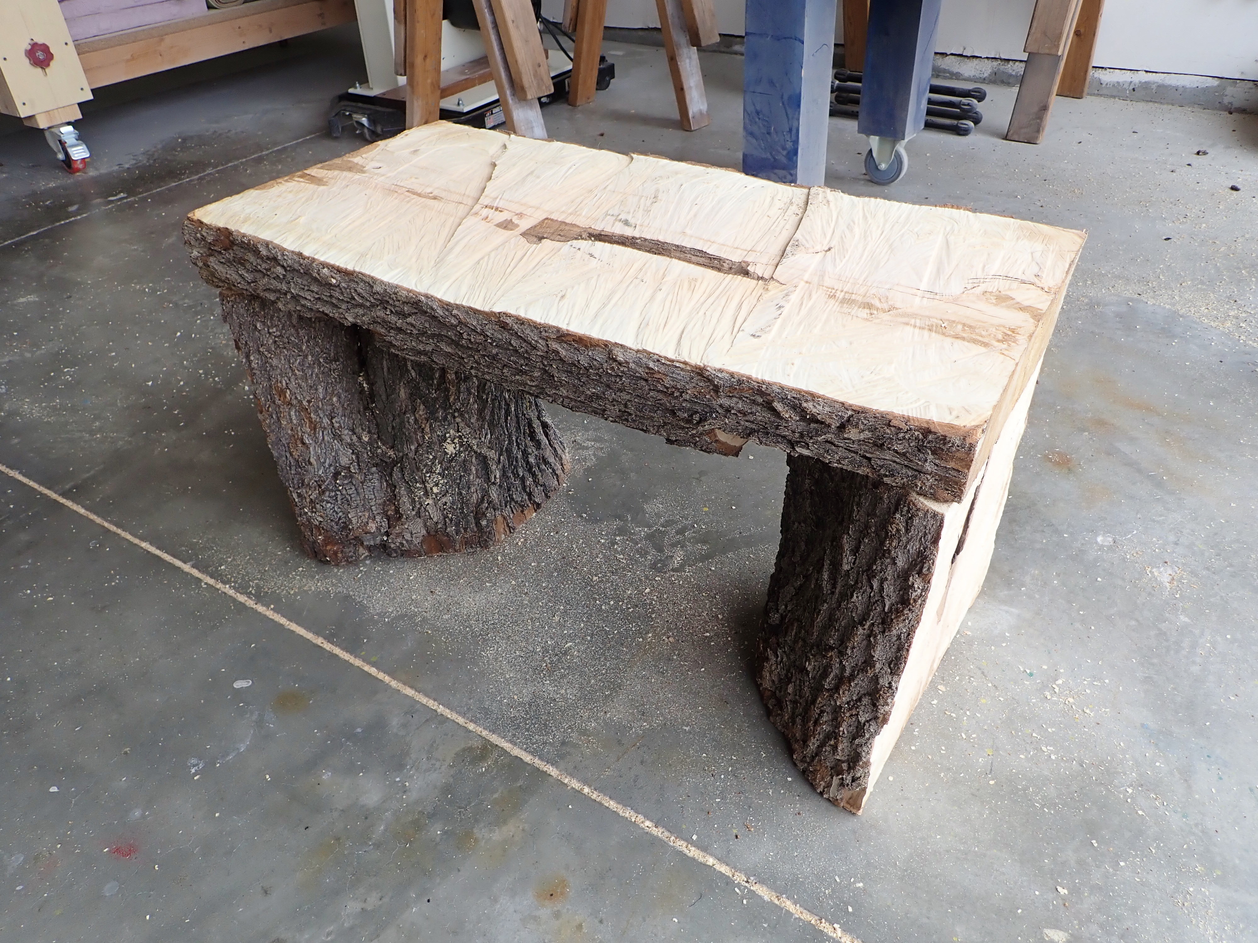 Simple Garden Bench From a Log : 11 Steps (with Pictures) - Instructables