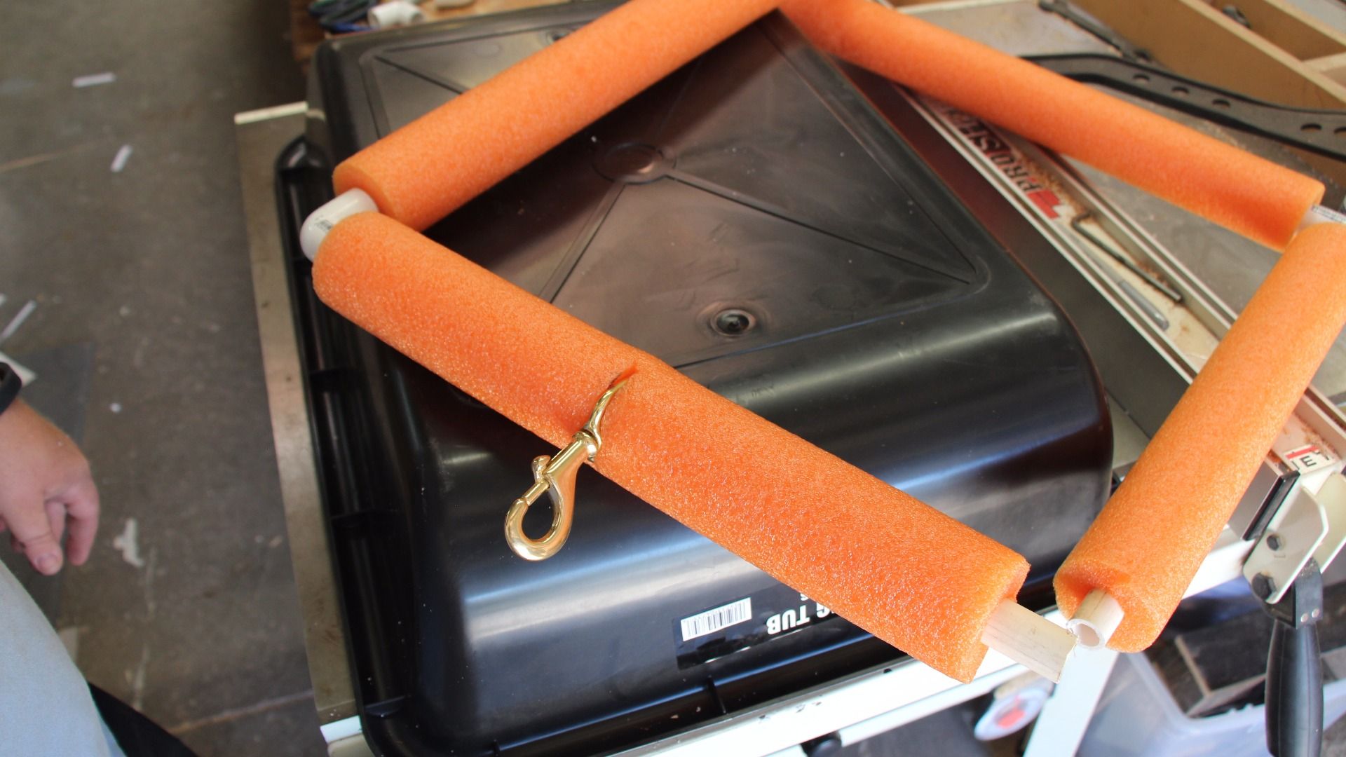 Easy to Make Floating Sifter for Metal Detecting : 3 Steps (with ...