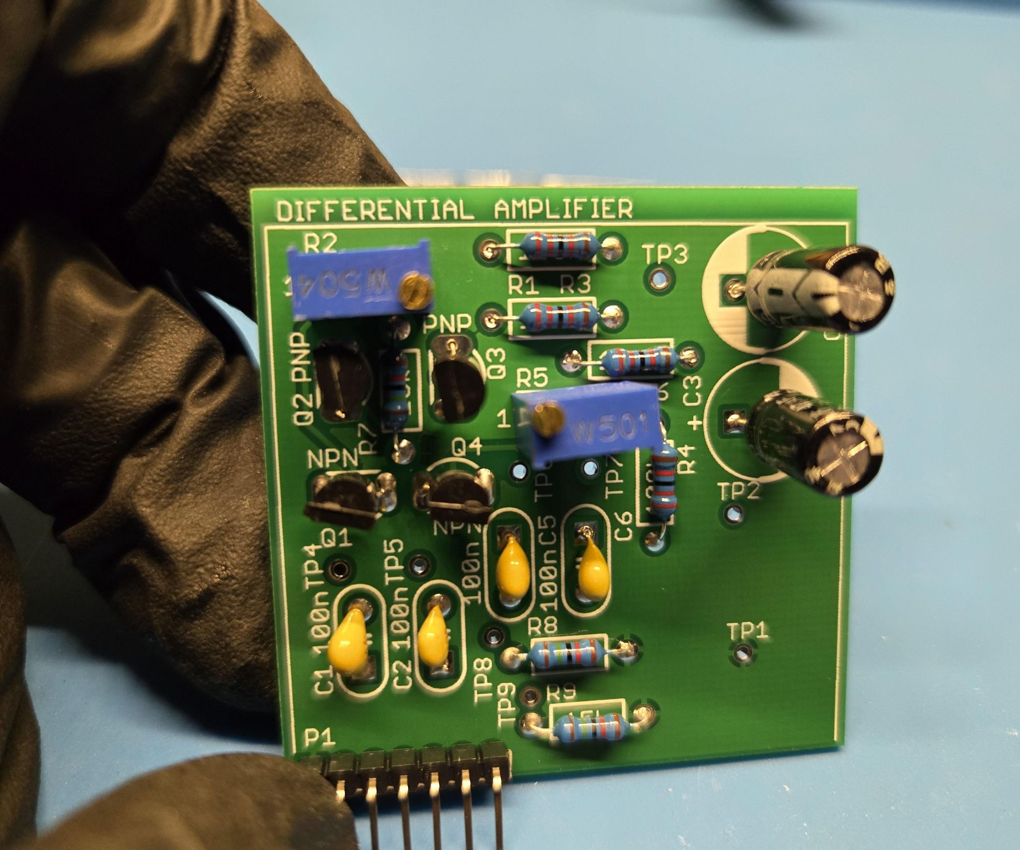 Differential Amplifier, MiniPCB, 04B-359, Rev A1-03 : 3 Steps ...