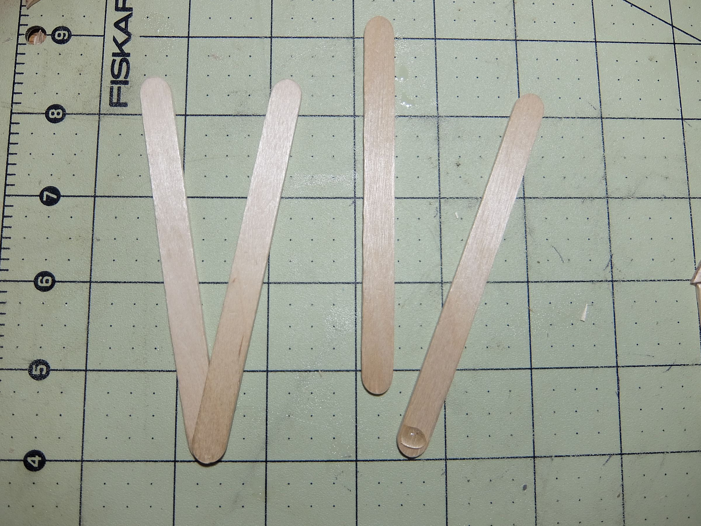 Make Popsicle Sticks Letters a to Z : 26 Steps - Instructables