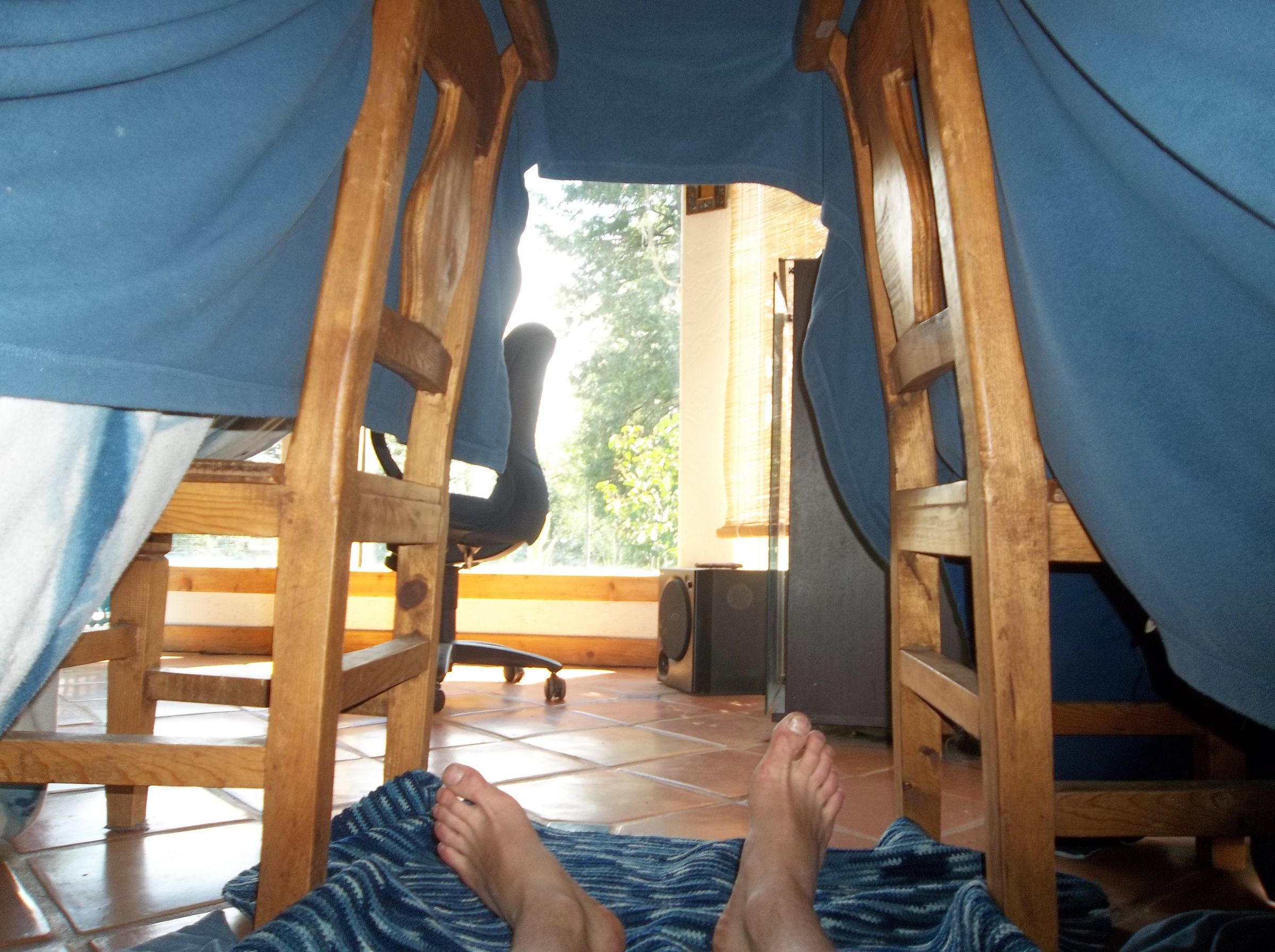 How to Improvise a Fort : 4 Steps - Instructables