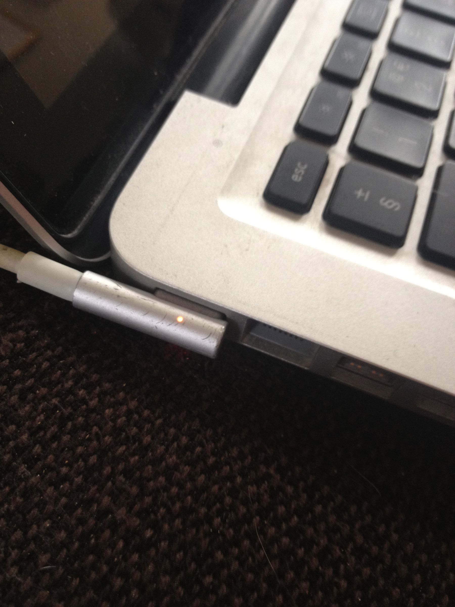 How to Fix a Broken MagSafe Charger - Instructables