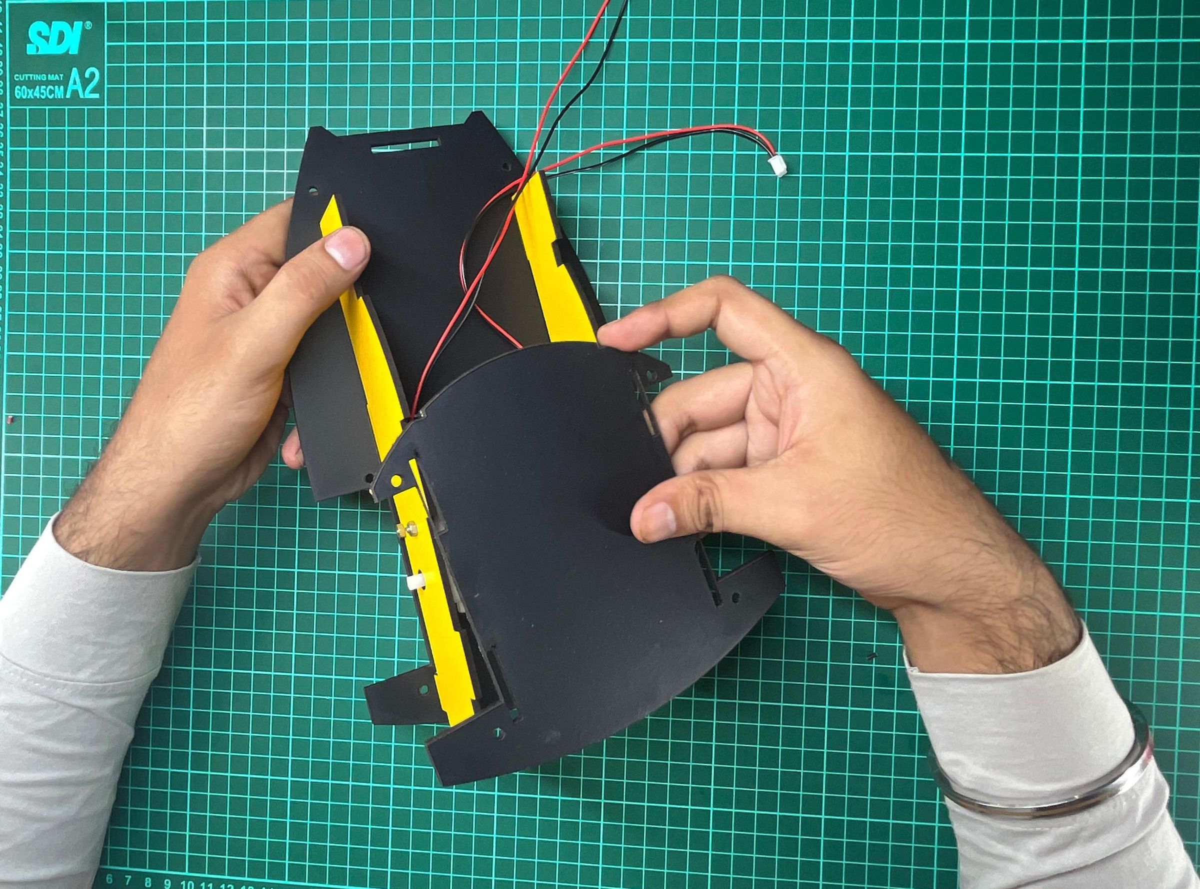 Obstacle Avoiding Robot Car Using Arduino : 12 Steps - Instructables