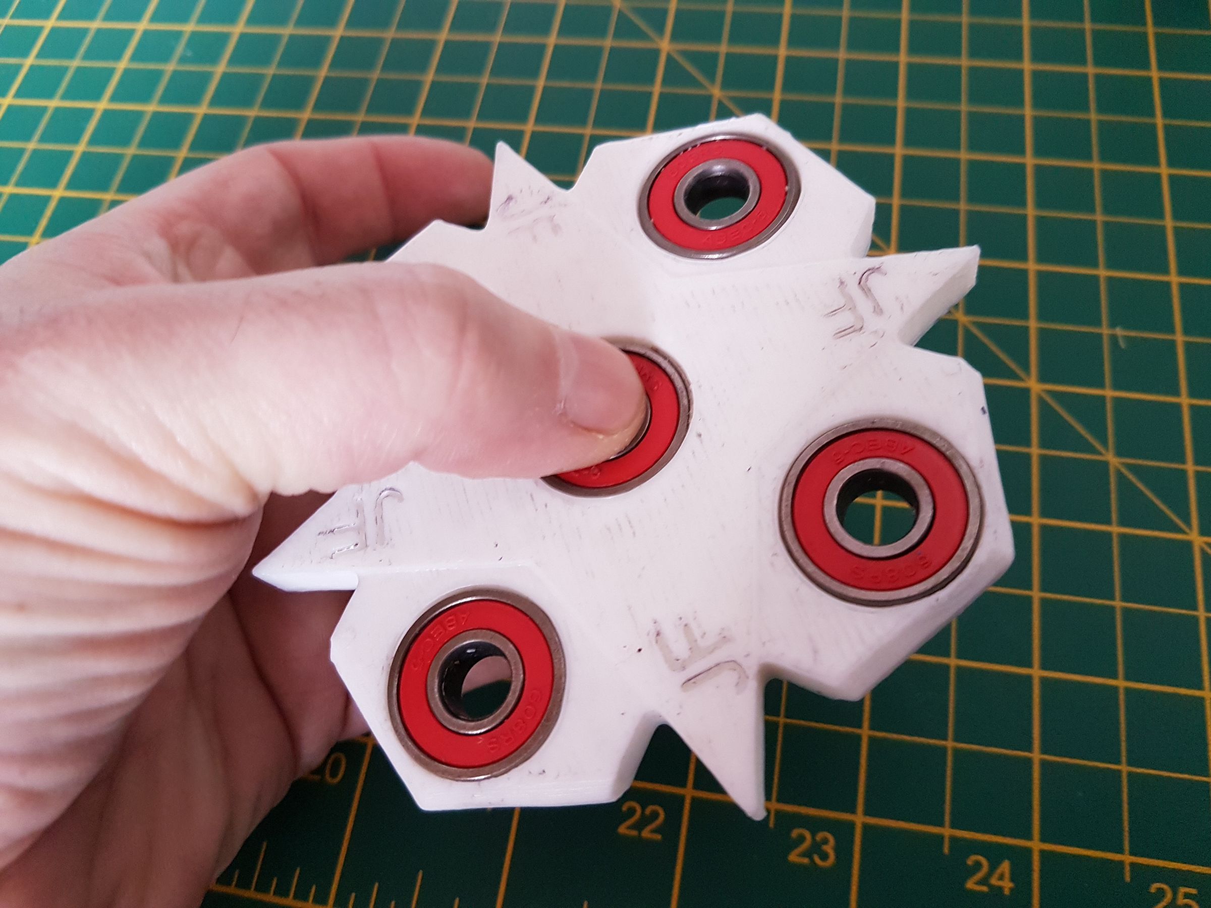 3D Printed Fidget Spinner : 4 Steps (with Pictures) - Instructables