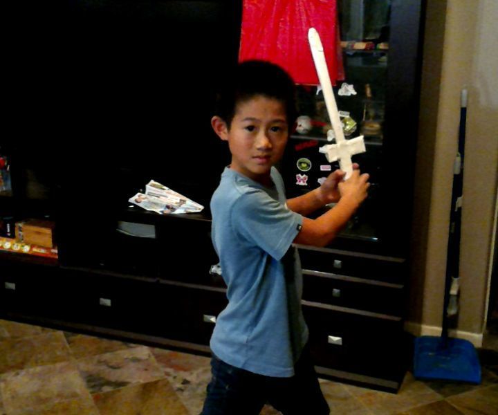 Easy Paper/cardboard Sword : 4 Steps (with Pictures) - Instructables