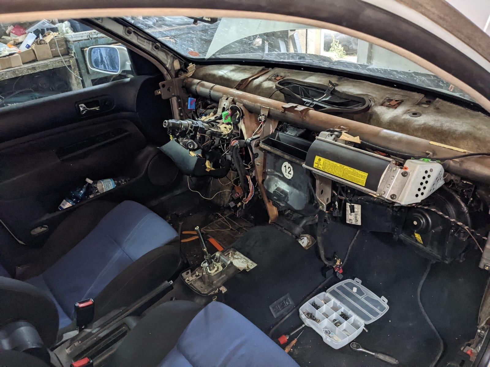 Climatronic Retrofit Golf MK4/BORA : 6 Steps - Instructables