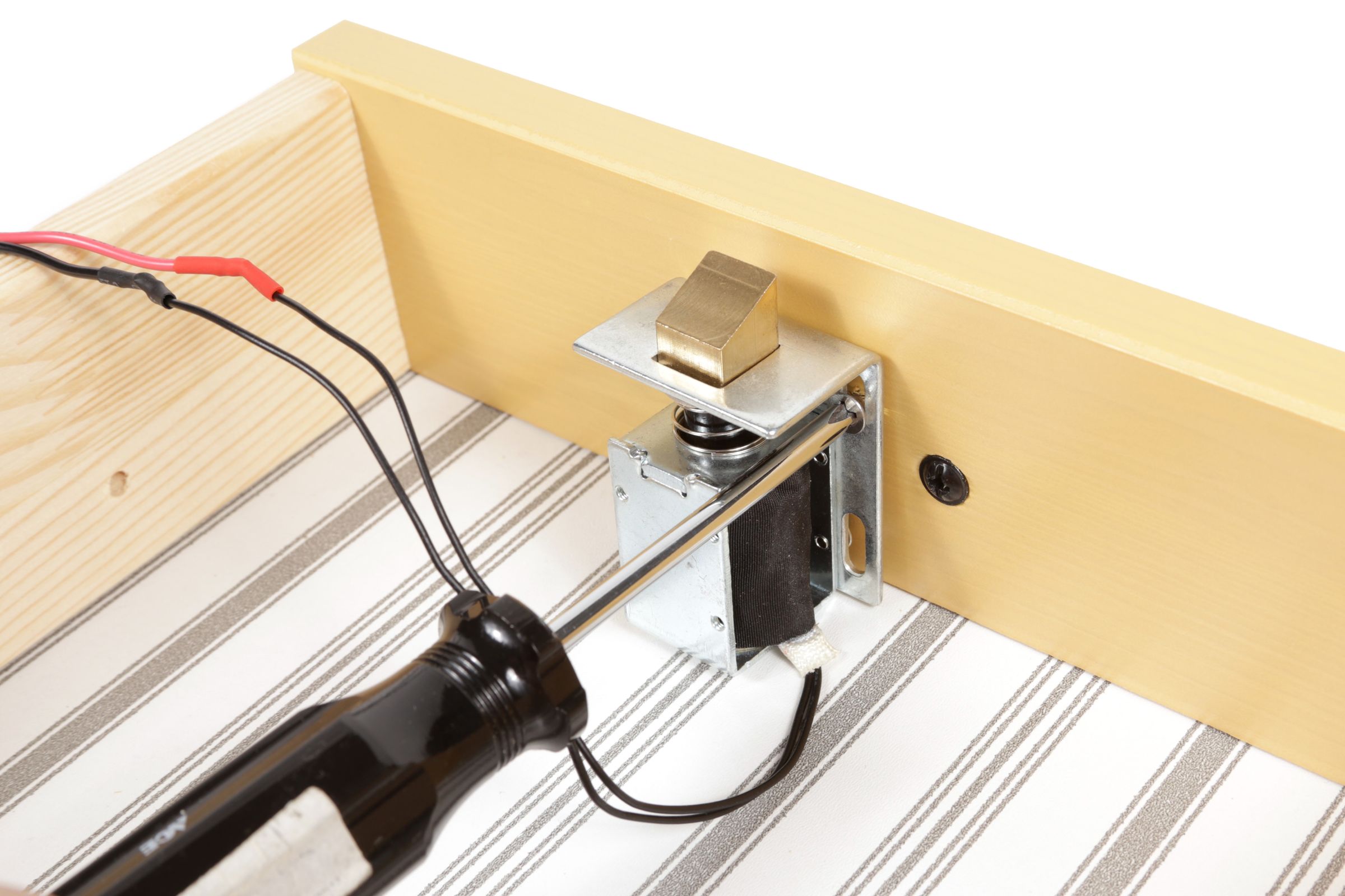 Secret Drawer Lock : 15 Steps (with Pictures) - Instructables