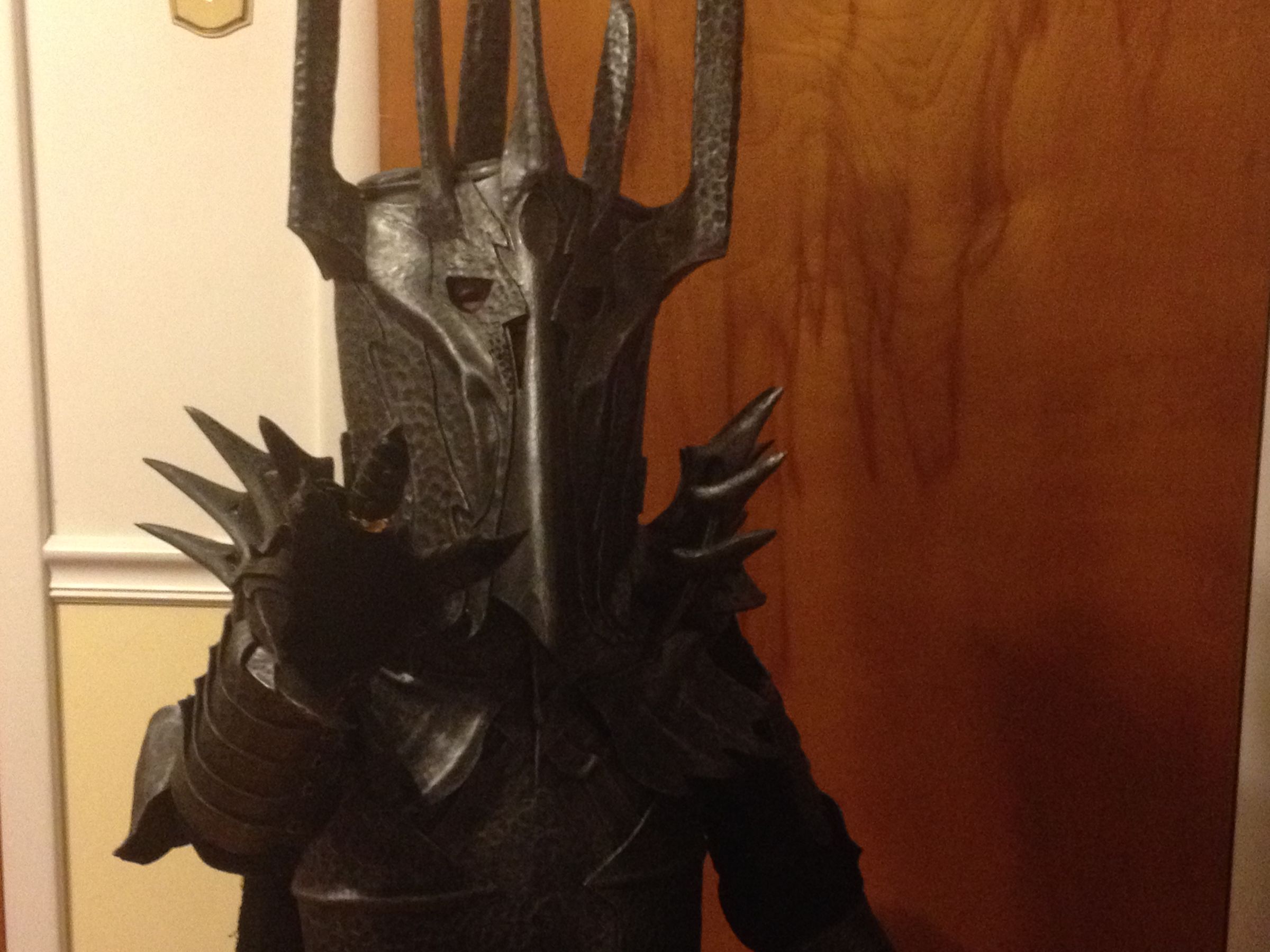 Epic Sauron Costume : 14 Steps (with Pictures) - Instructables
