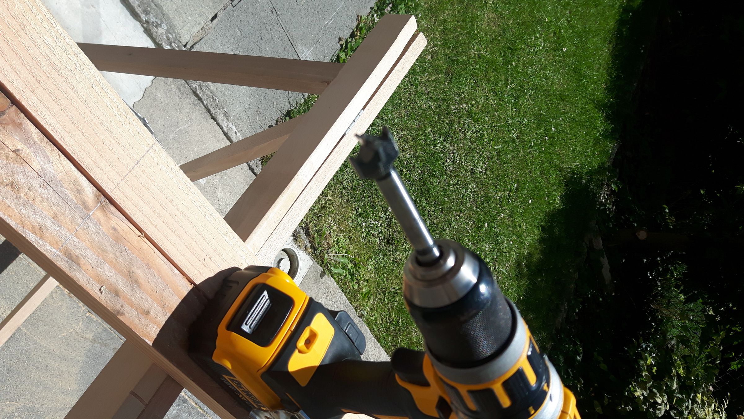Simple Ladder Clothes Rack : 6 Steps (with Pictures) - Instructables