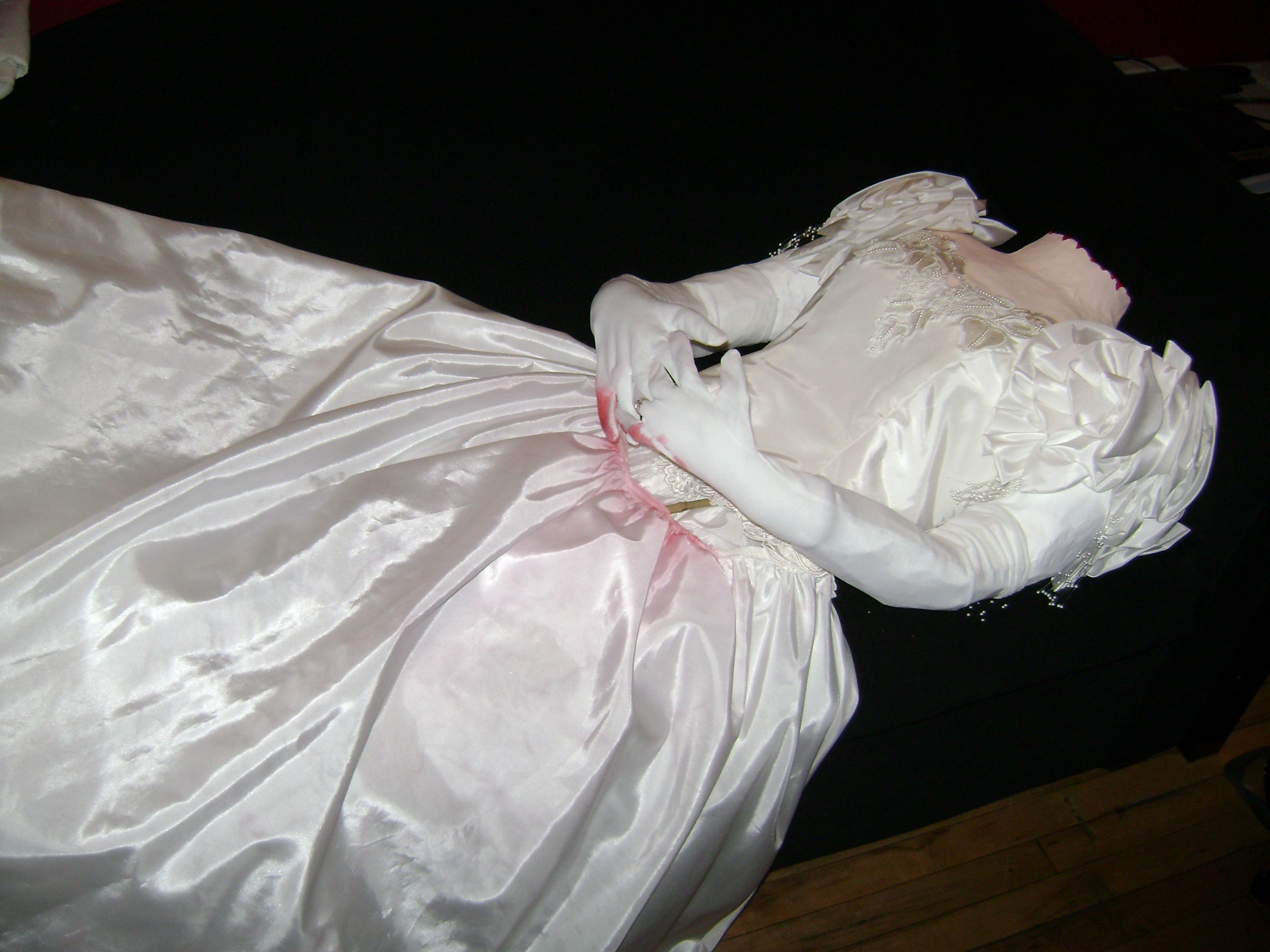Headless Bride From Duct Tape : 10 Steps (with Pictures) - Instructables