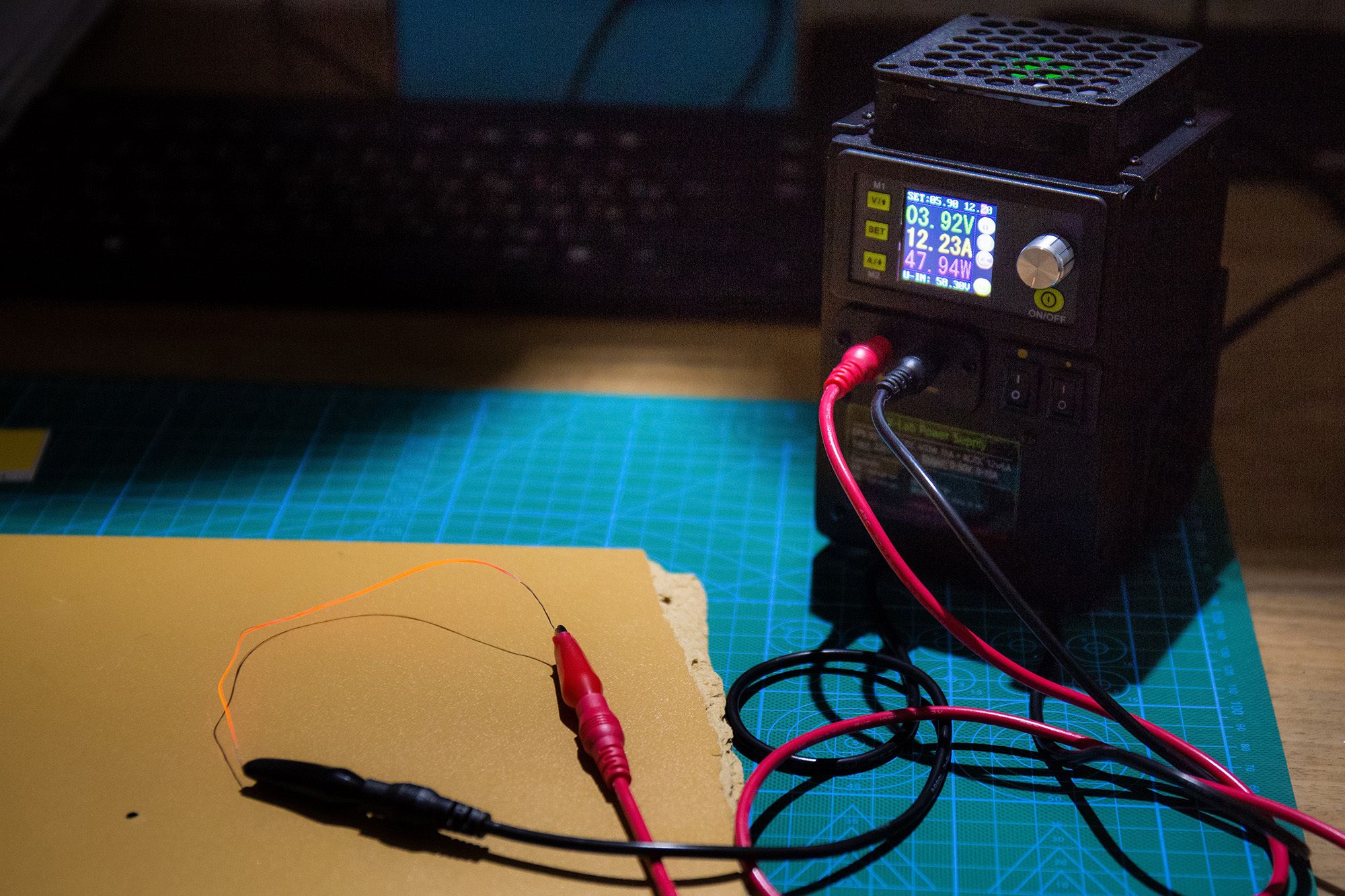 Simple and Small Programmable Lab Power Supply : 8 Steps (with Pictures ...
