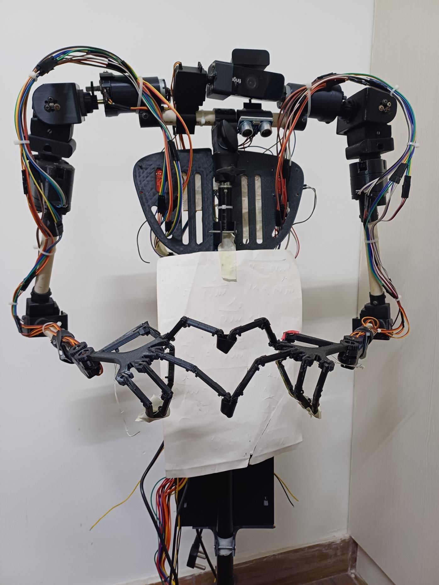 ALANA: 3D Printable DIY Humanoid Robot With AI, Voice, and Gestures ...