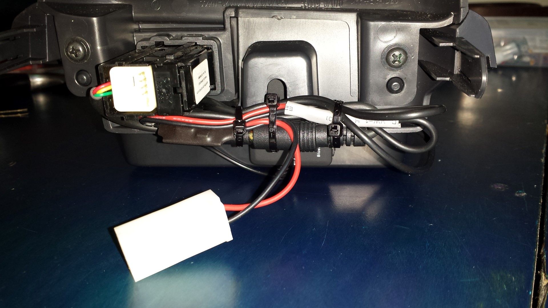 Adding Bluetooth Support to Your Car : 6 Steps (with Pictures ...