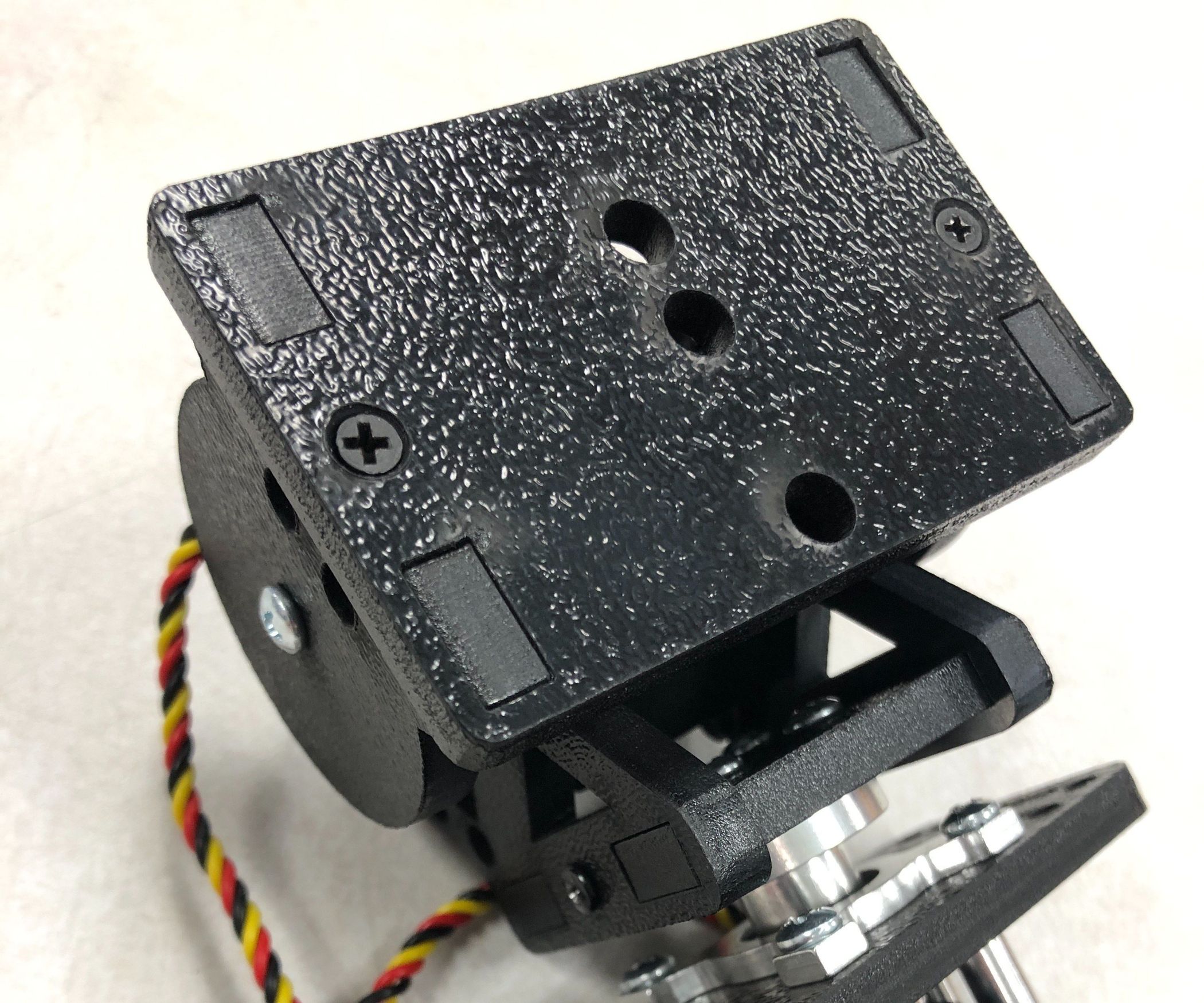 SPT200 Pan & Tilt Kit : 8 Steps - Instructables