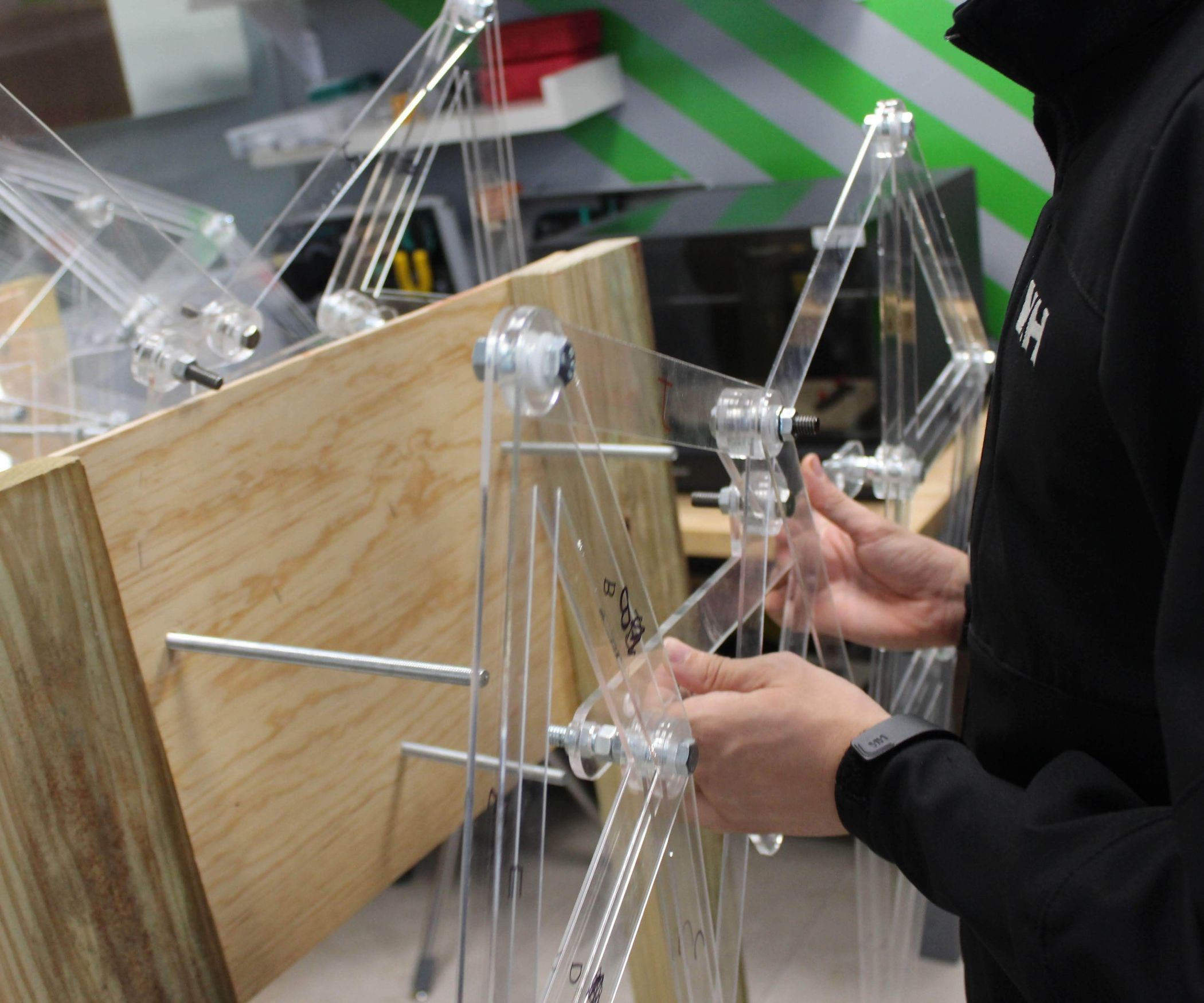 How to Build a Strandbeest Leg : 7 Steps (with Pictures) - Instructables