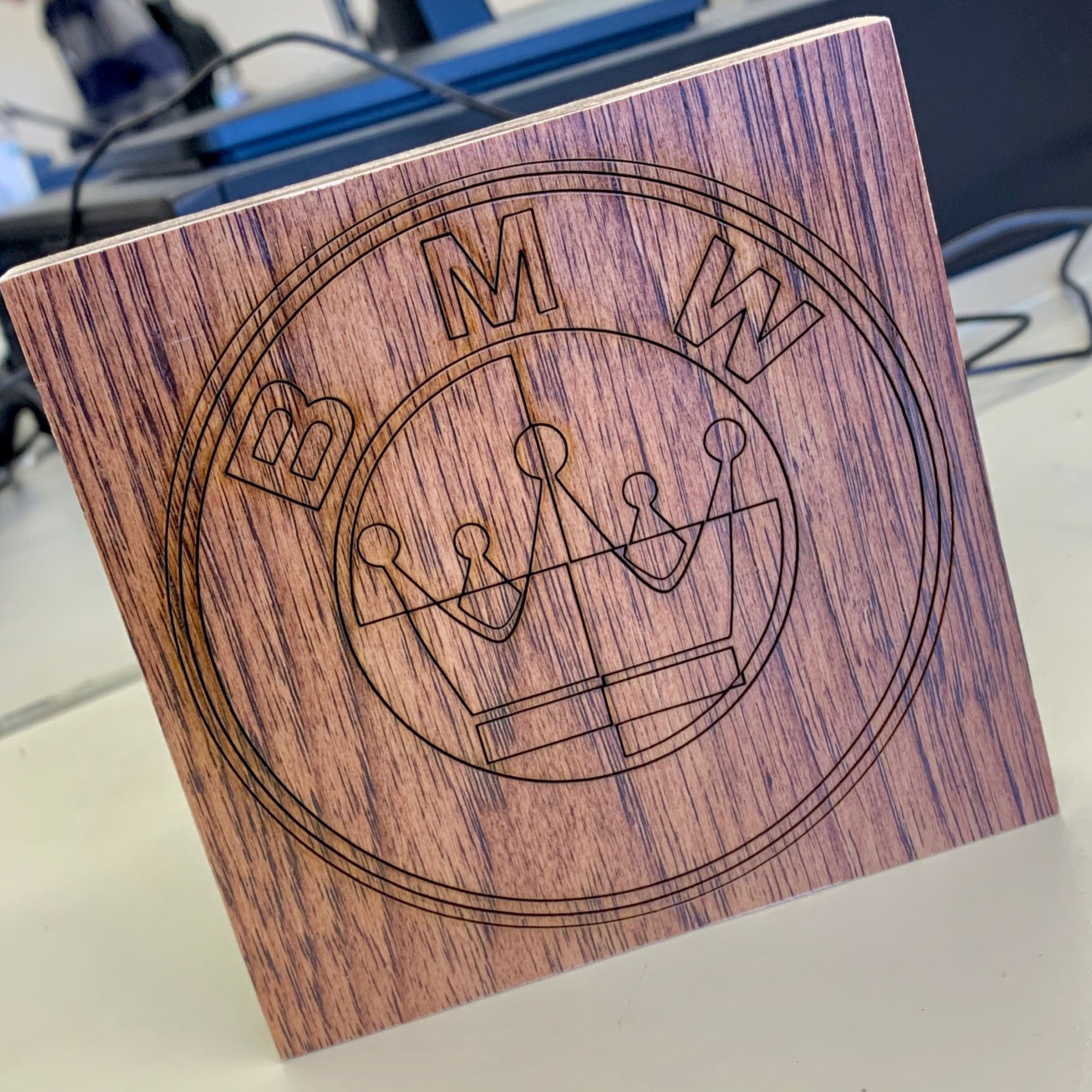 BMW Decal Engraving : 4 Steps - Instructables