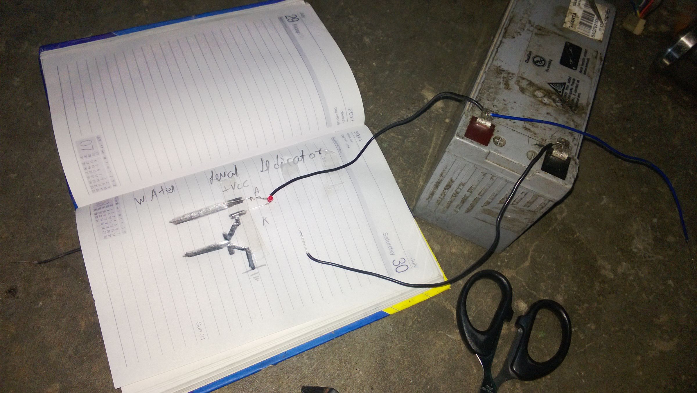 Paper Water Level Indicator Circuit With Paper Transistor : 7 Steps ...