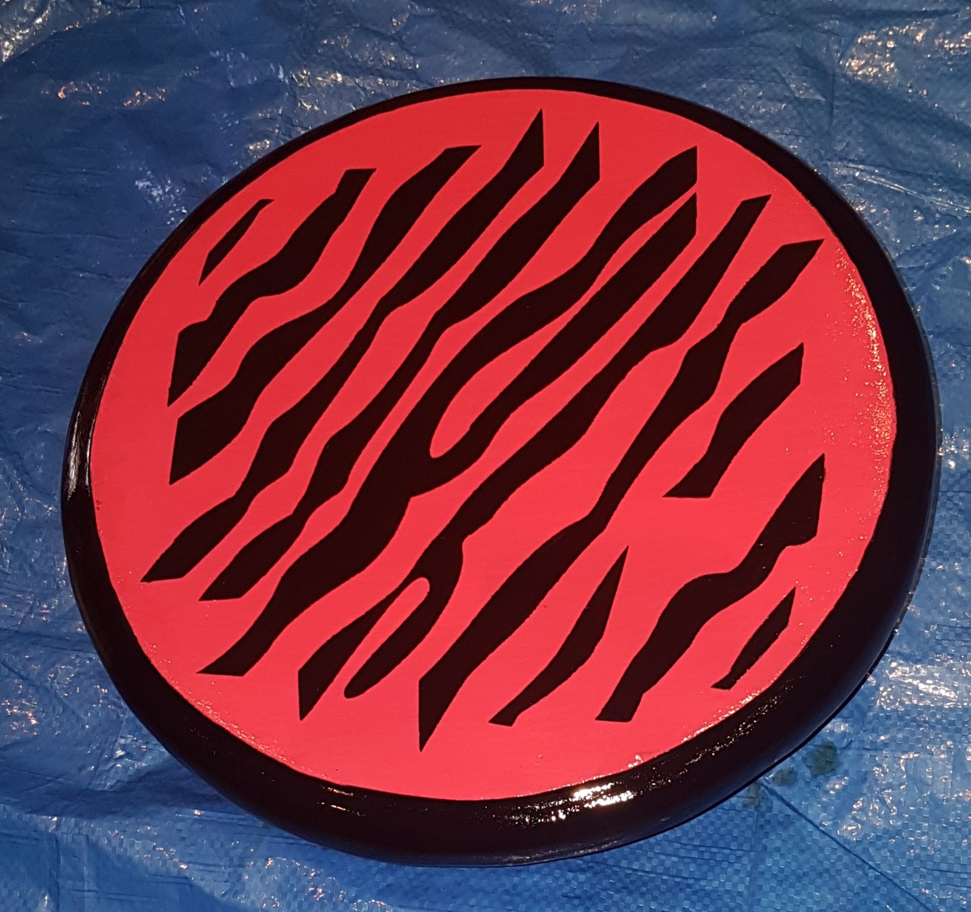 Sassy Bar Stools : 7 Steps - Instructables