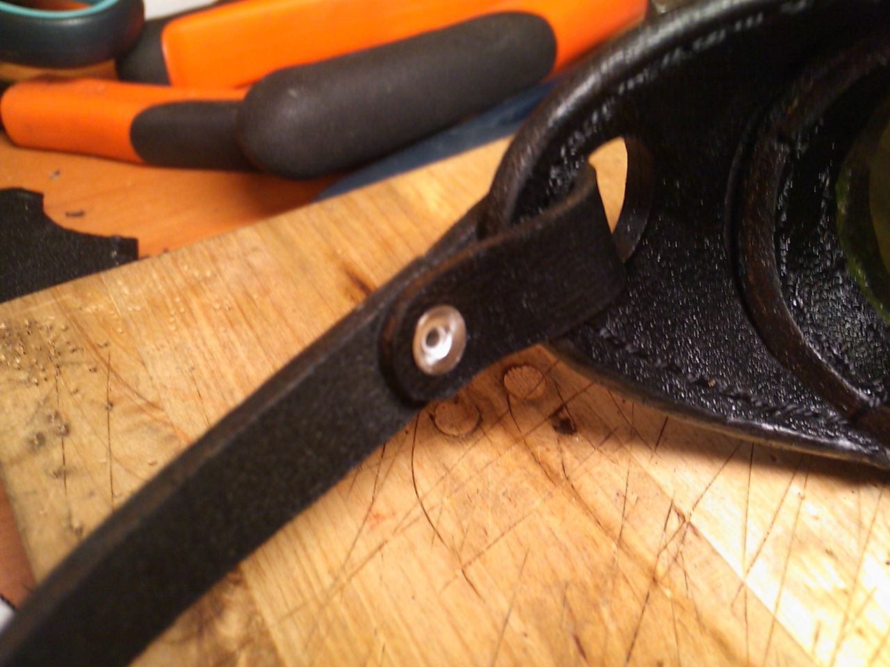 Completely Leather Goggles (with Pictures) - Instructables