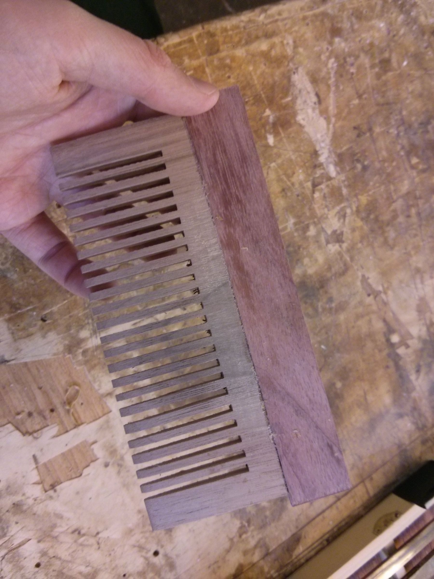 Hardwood Comb : 4 Steps (with Pictures) - Instructables