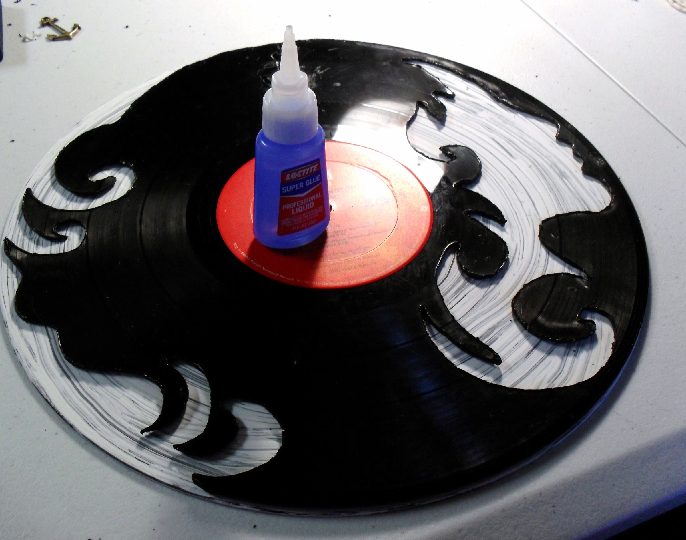 How to Make a Custom Vinyl Record Clock : 13 Steps - Instructables