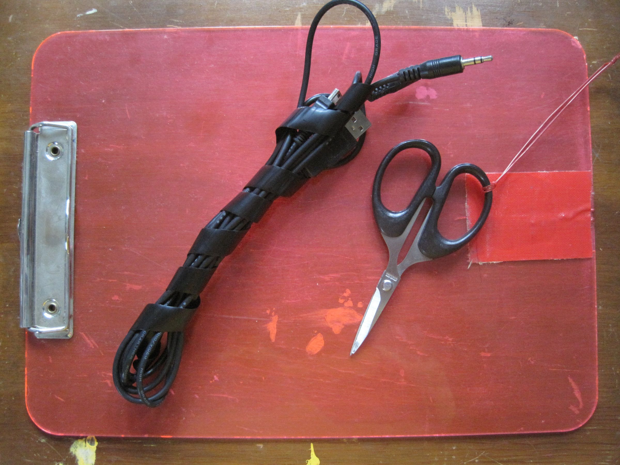 Office Cable Binder From Straw - Instructables