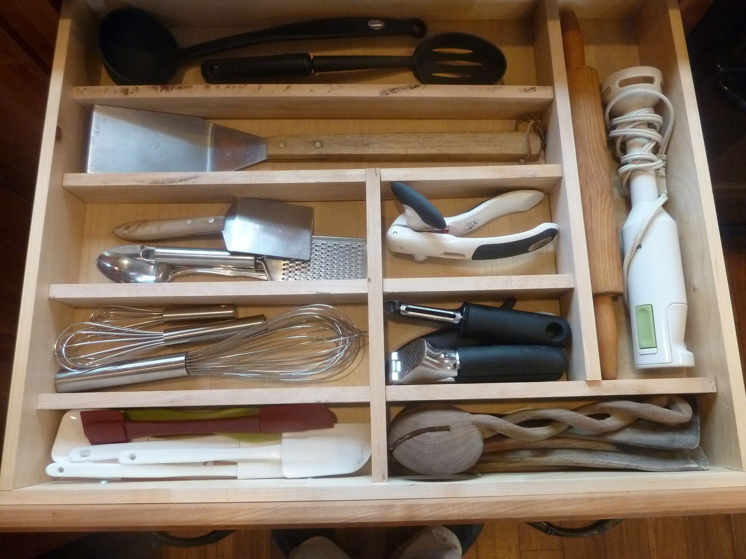 $10 Custom Drawer Dividers : 9 Steps (with Pictures) - Instructables