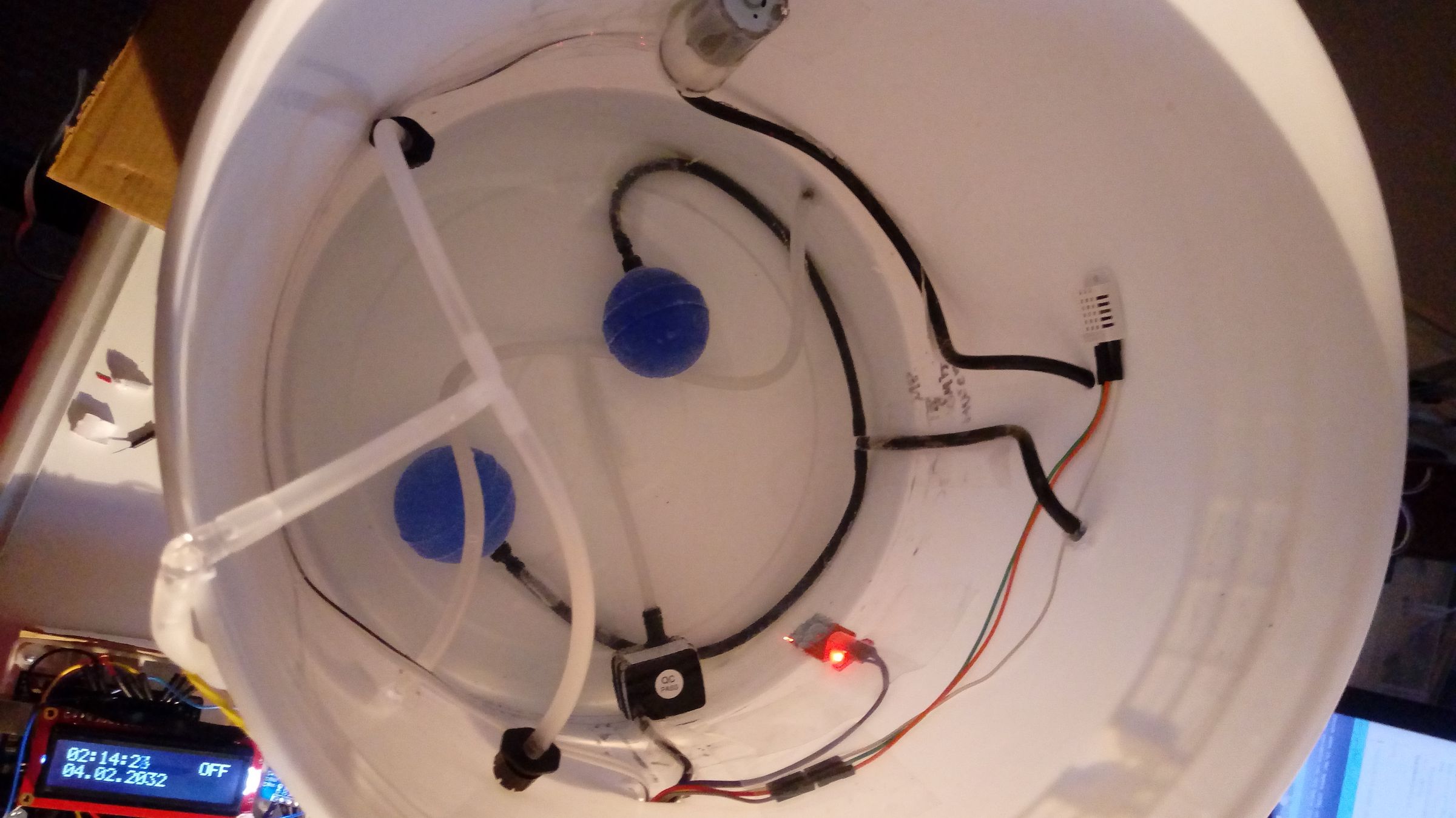 Automated DWC Hydroponic System : 18 Steps (with Pictures) - Instructables