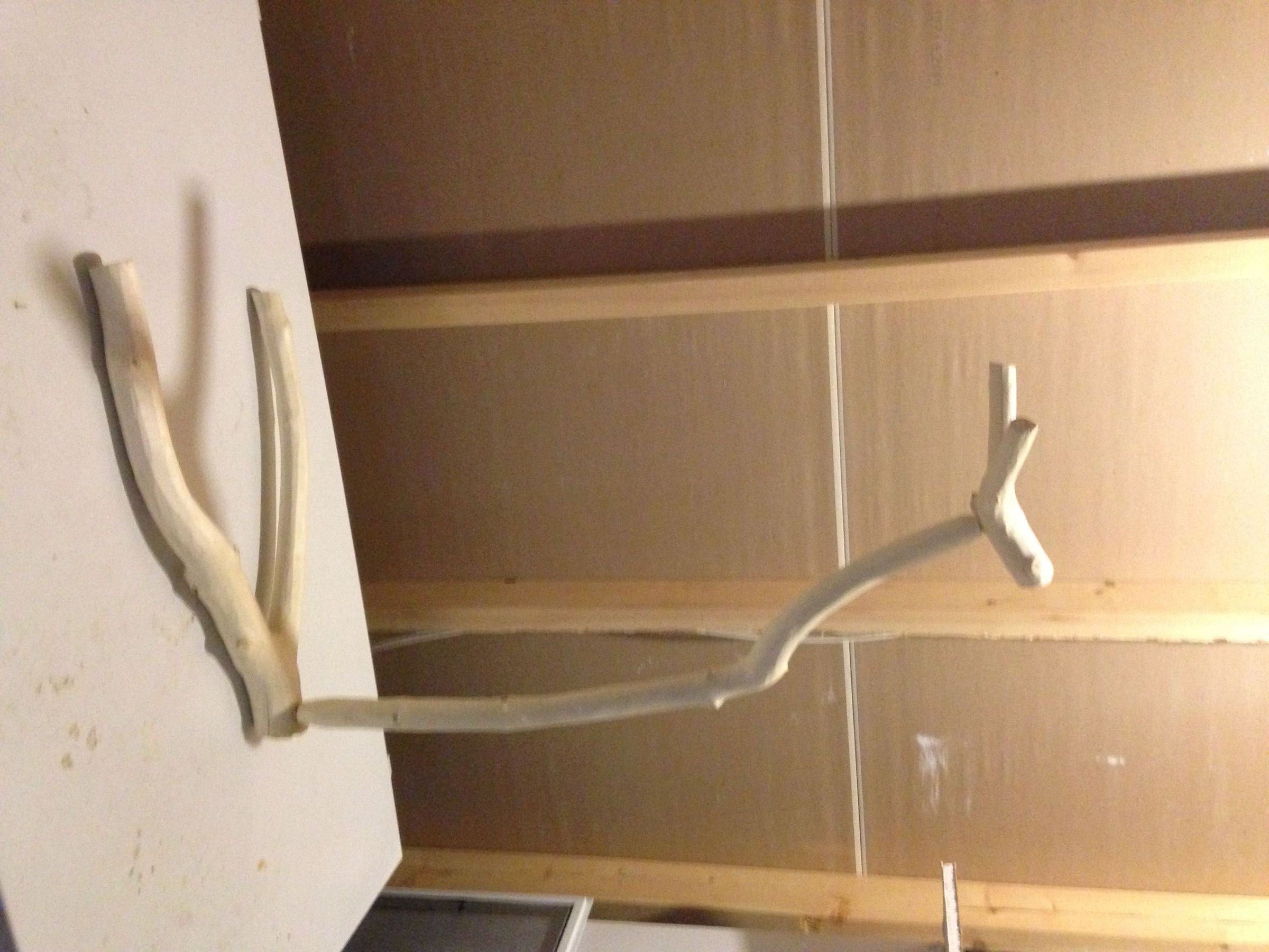 Rustic Guitar Stand : 5 Steps - Instructables