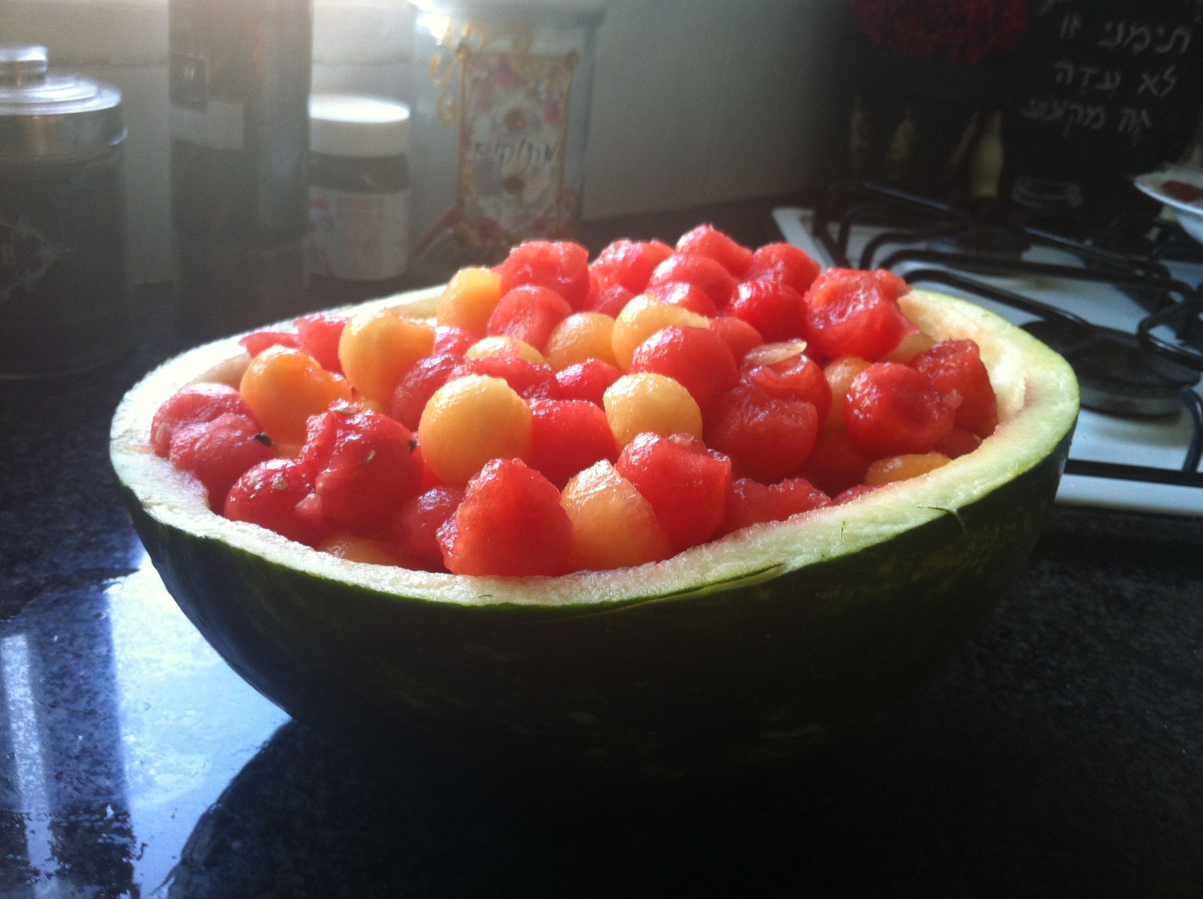 Decorated Dessert - Dolphins Swimming in the Melons and Watermelons : 5 ...