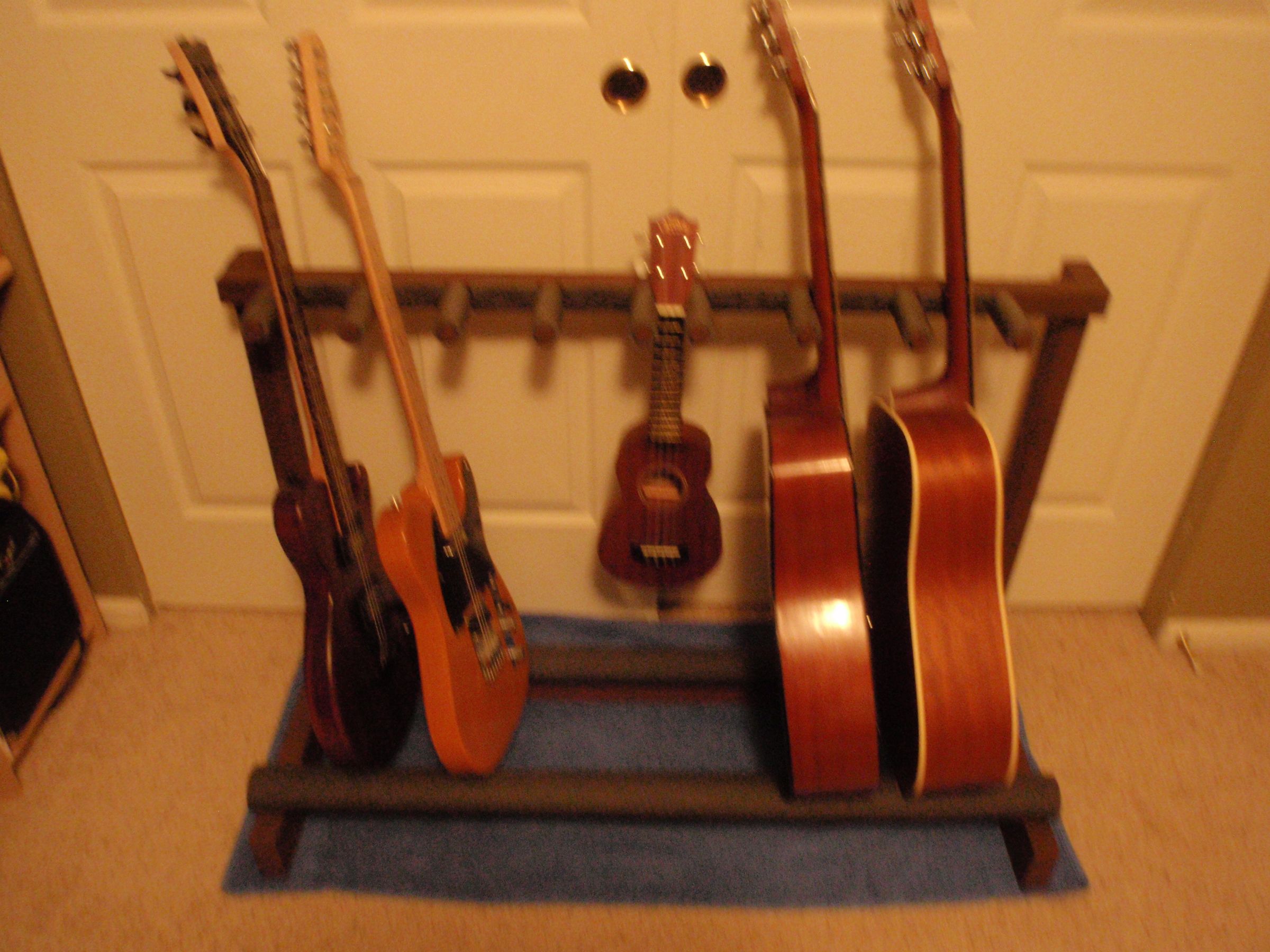 My Multiple Guitar Stand : 15 Steps (with Pictures) - Instructables