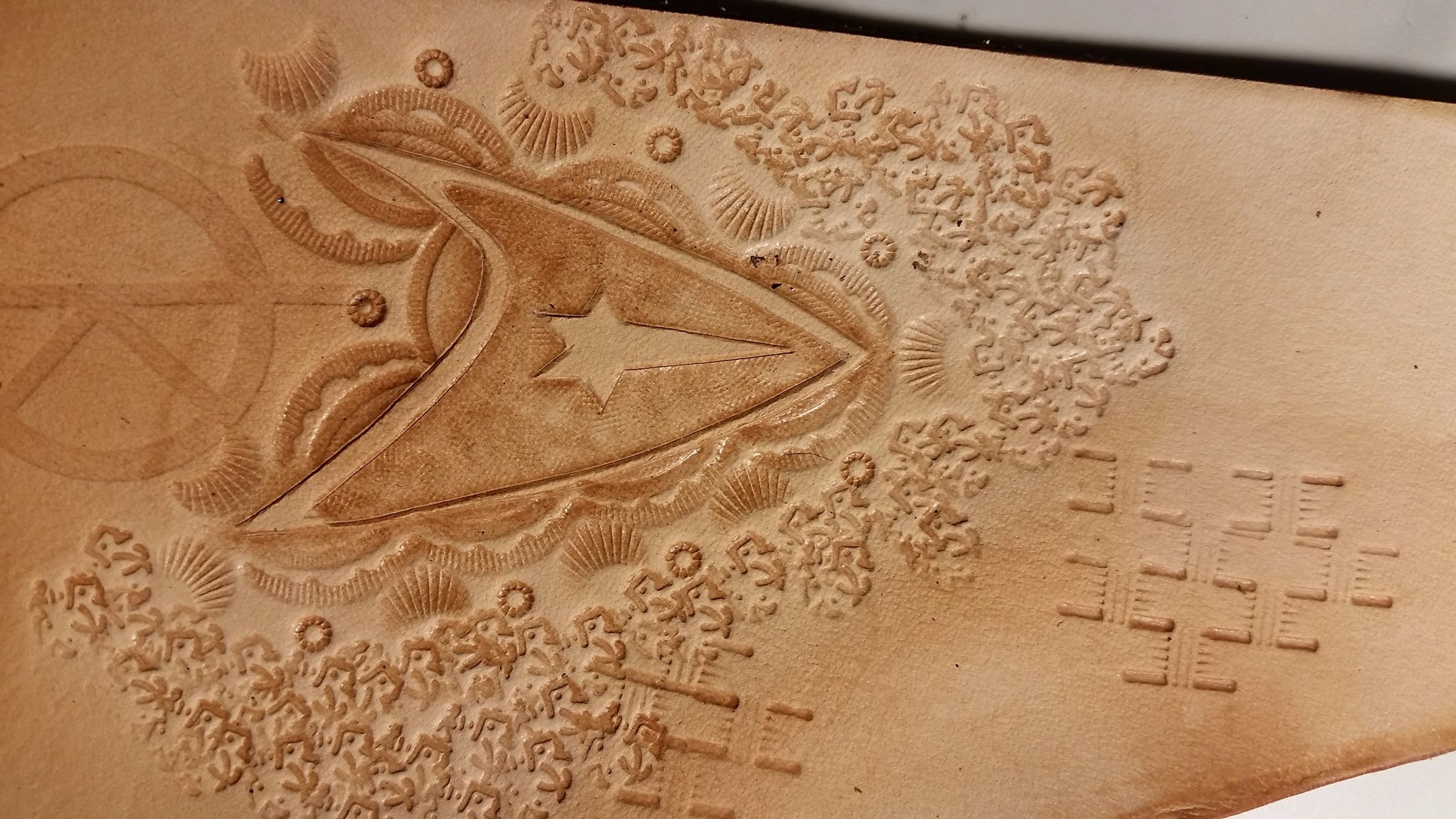 Leather Tooling: a Beginner's Beginnings... : 3 Steps - Instructables