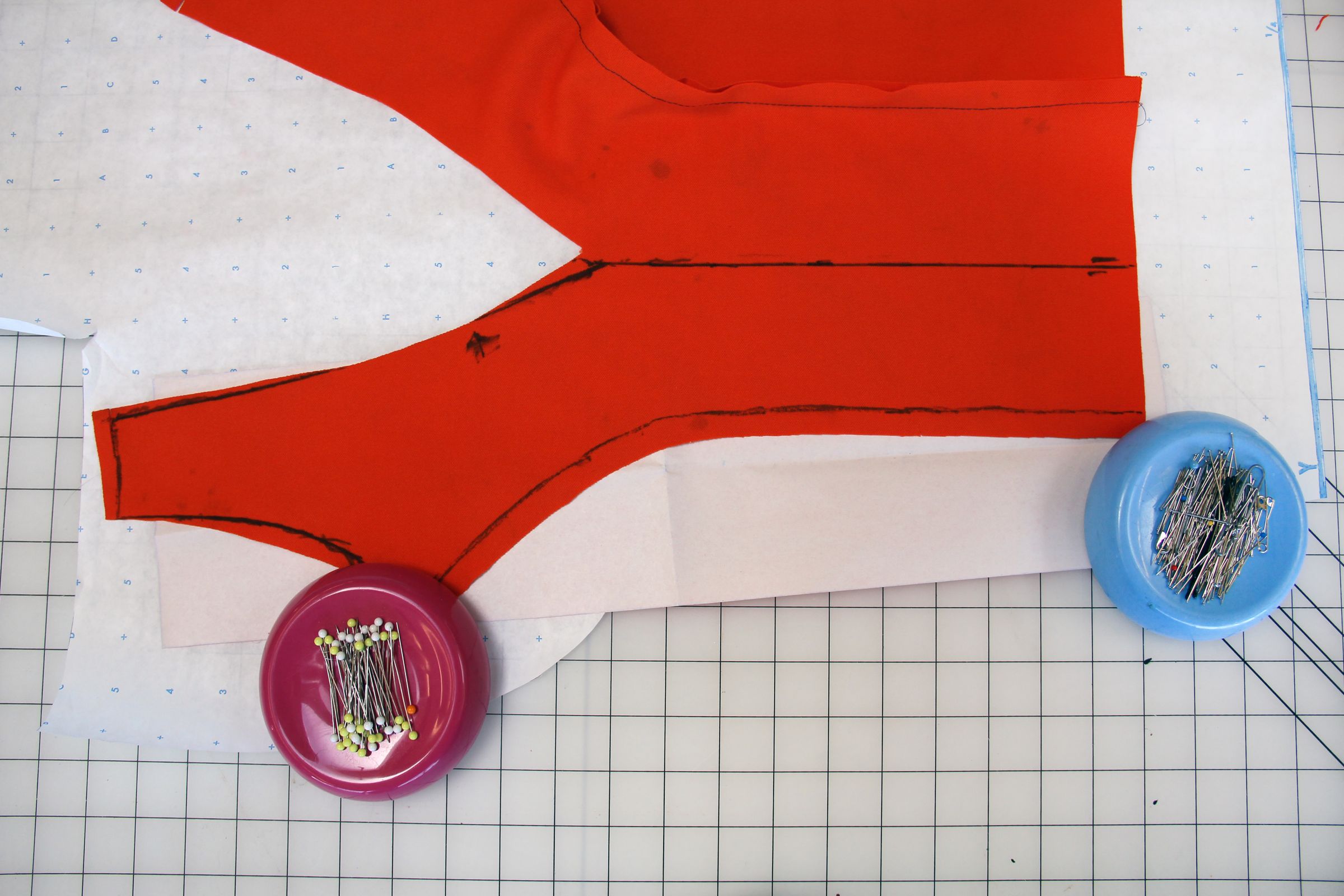 How to Use a Dress Form : 8 Steps (with Pictures) - Instructables