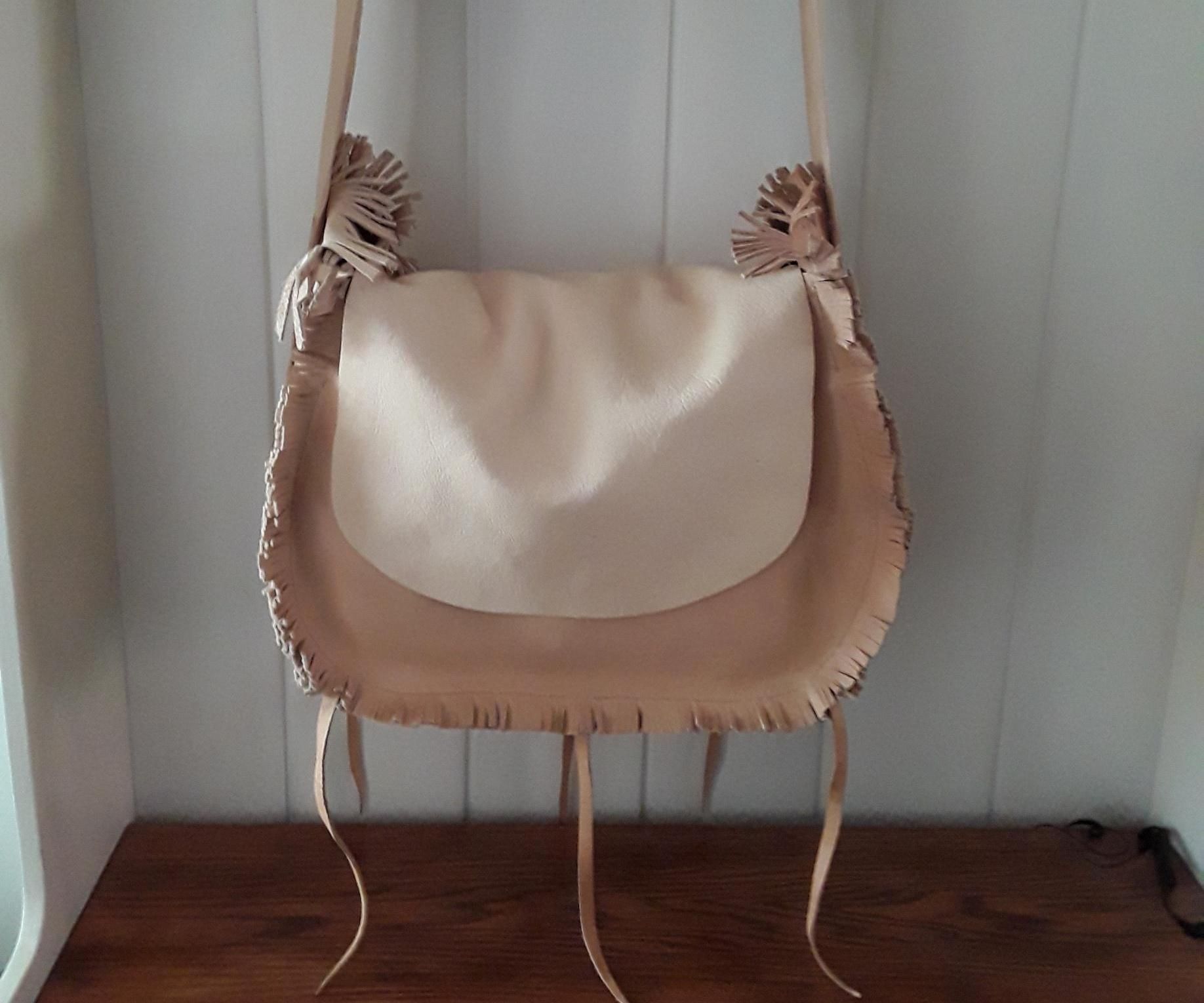 Leather Bag With Fringe Edges : 5 Steps (with Pictures) - Instructables