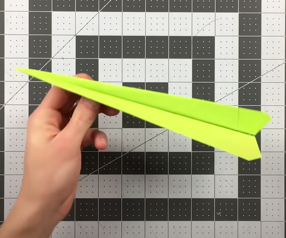 Flying Airplane : 12 Steps - Instructables