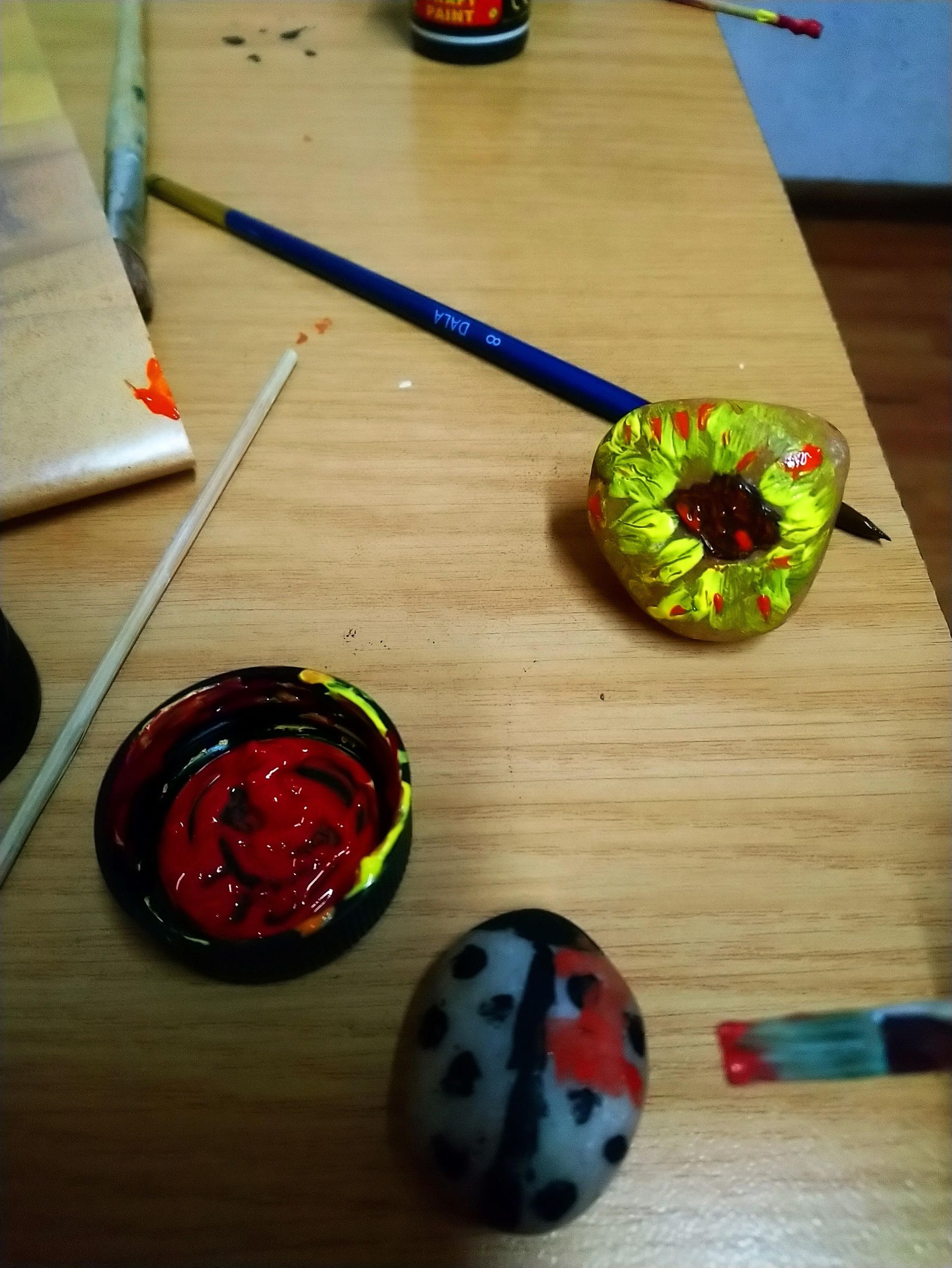 Garden Stones and Modern Rock Art : 5 Steps - Instructables