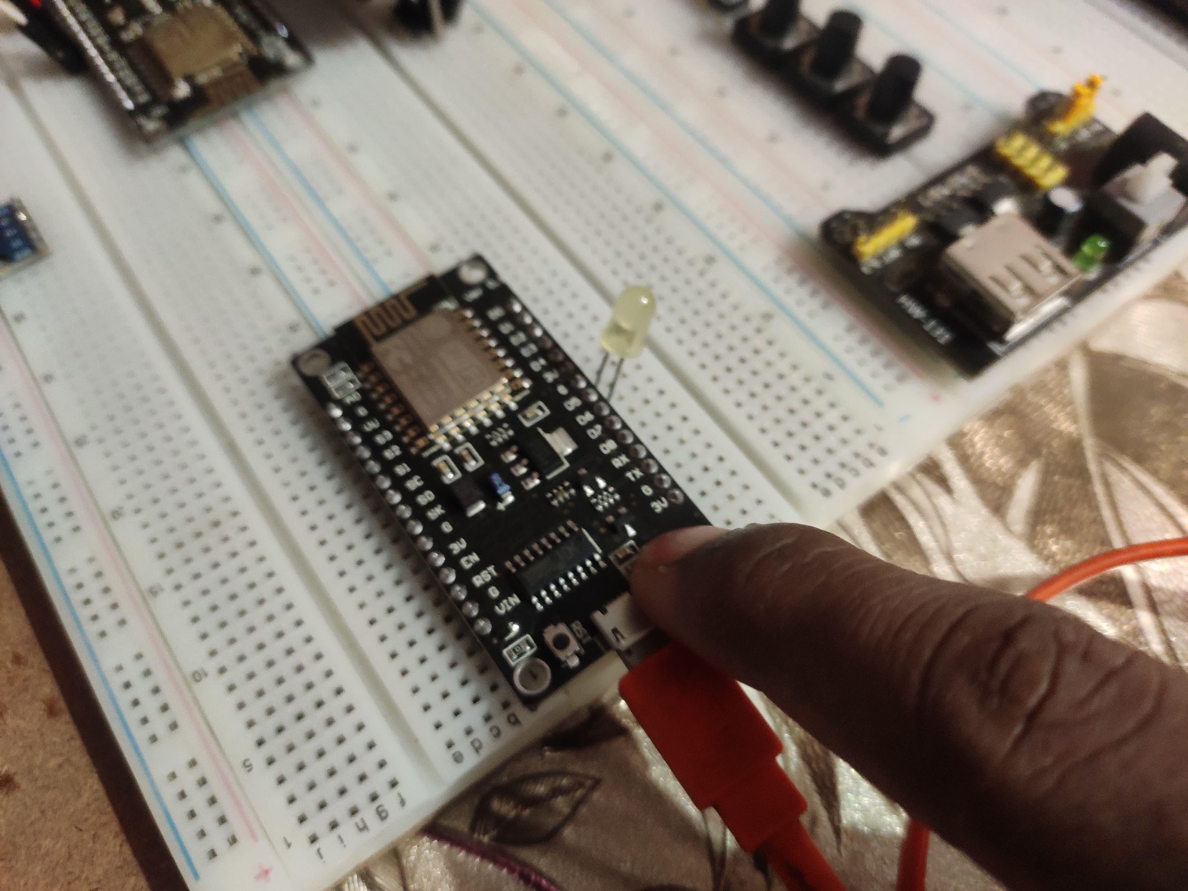 KME SMART IOT APP CONTROLLING LED - GETTING STARTED : 4 Steps - Instructables