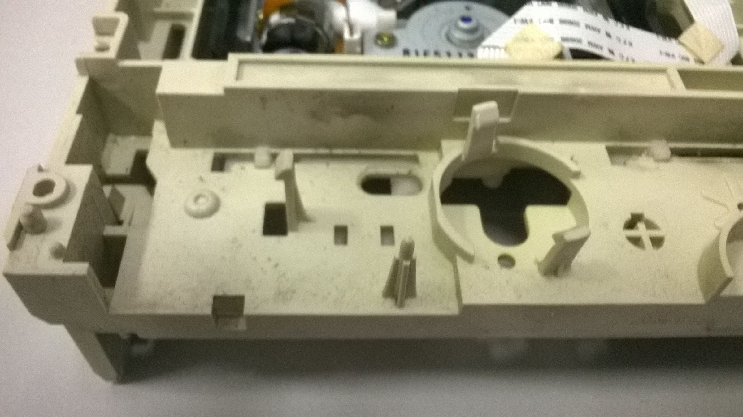 Disassembling a CD/DVD Reader and Reusing Its Parts : 12 Steps (with ...
