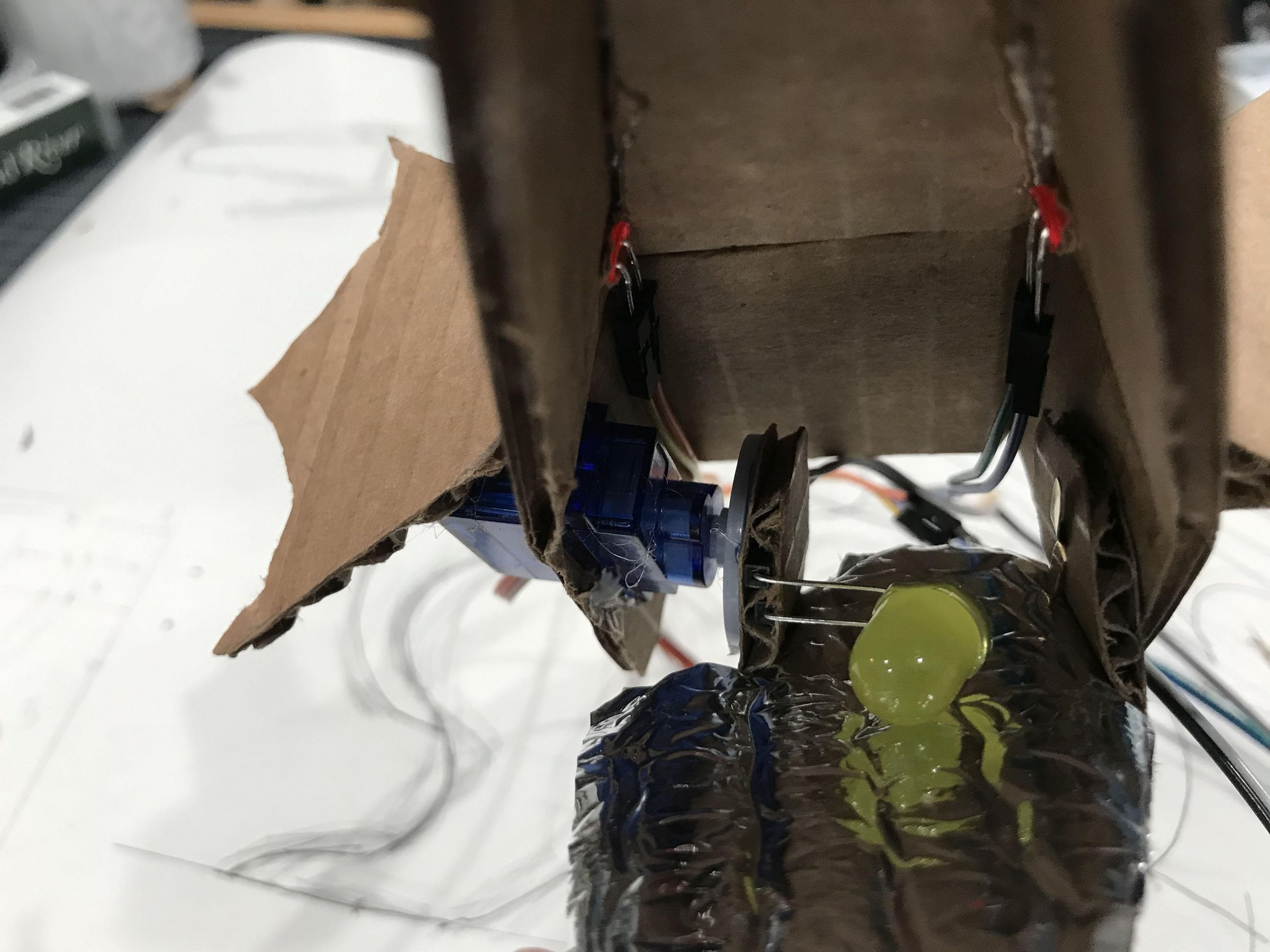 Cardboard Dragon Robot : 6 Steps (with Pictures) - Instructables