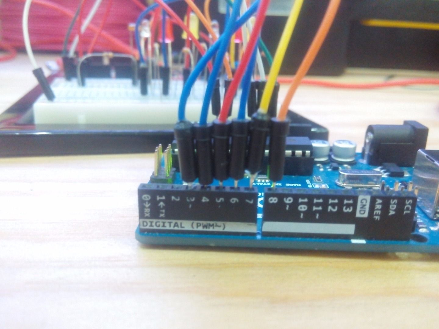 ArduinoUno MultiLED Y Fotosensor - Instructables