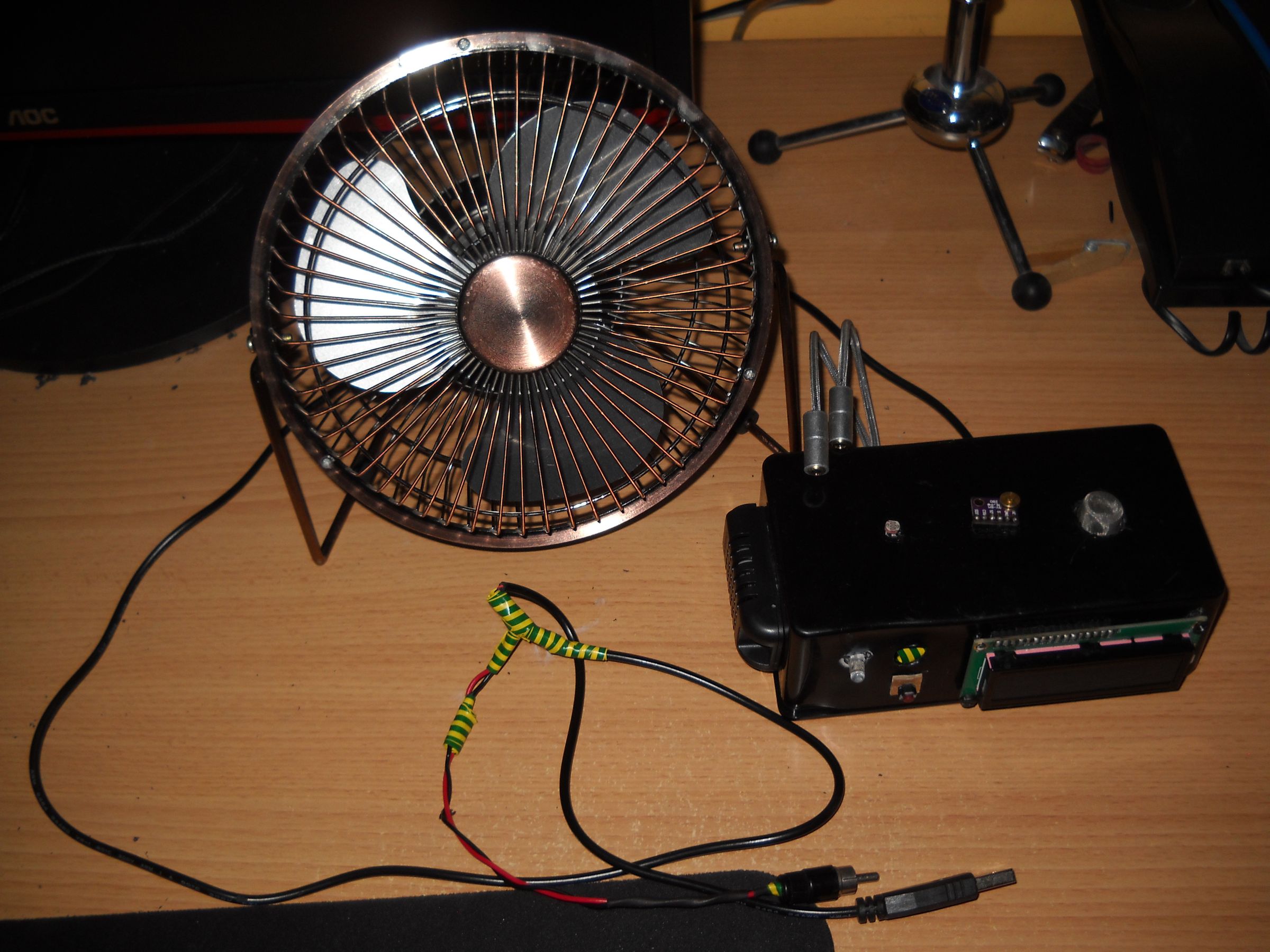 Fanair: a Weather Station for Your Room : 6 Steps (with Pictures ...