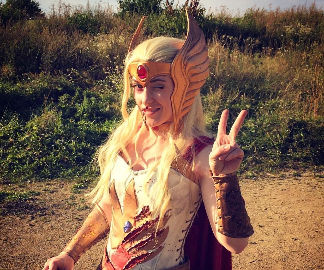 Battle Damaged She-ra : 9 Steps (with Pictures) - Instructables