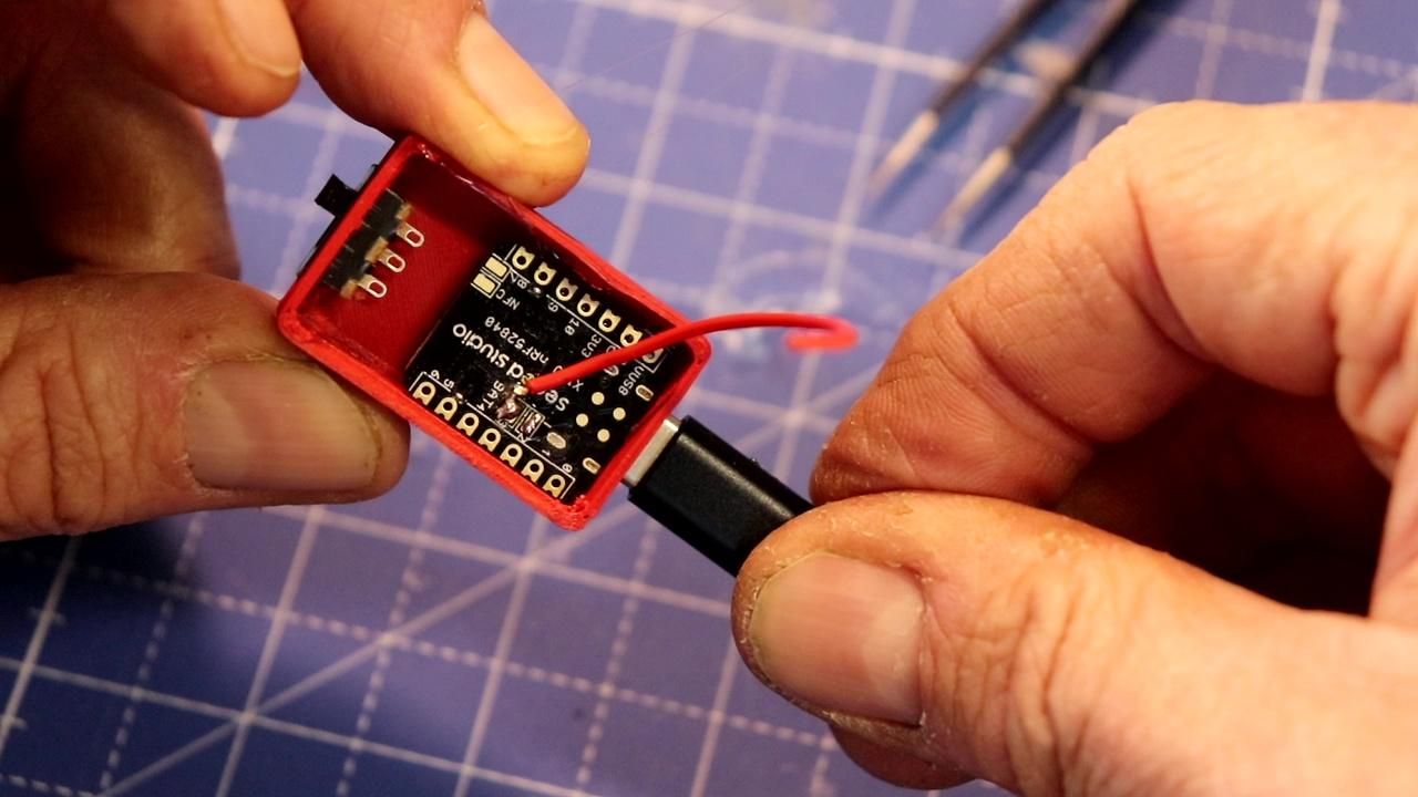 BLE Control From the Wrist : 5 Steps (with Pictures) - Instructables