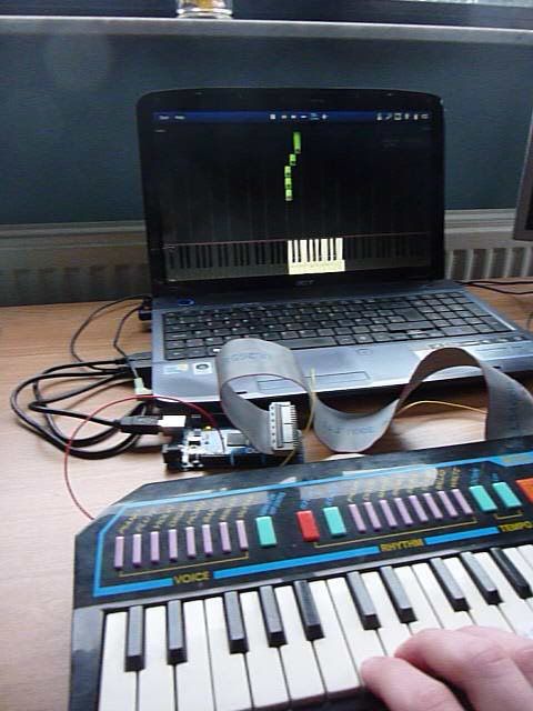 Convert a Toy Piano to Work As a Midi Device and Use It With Synthesia ...