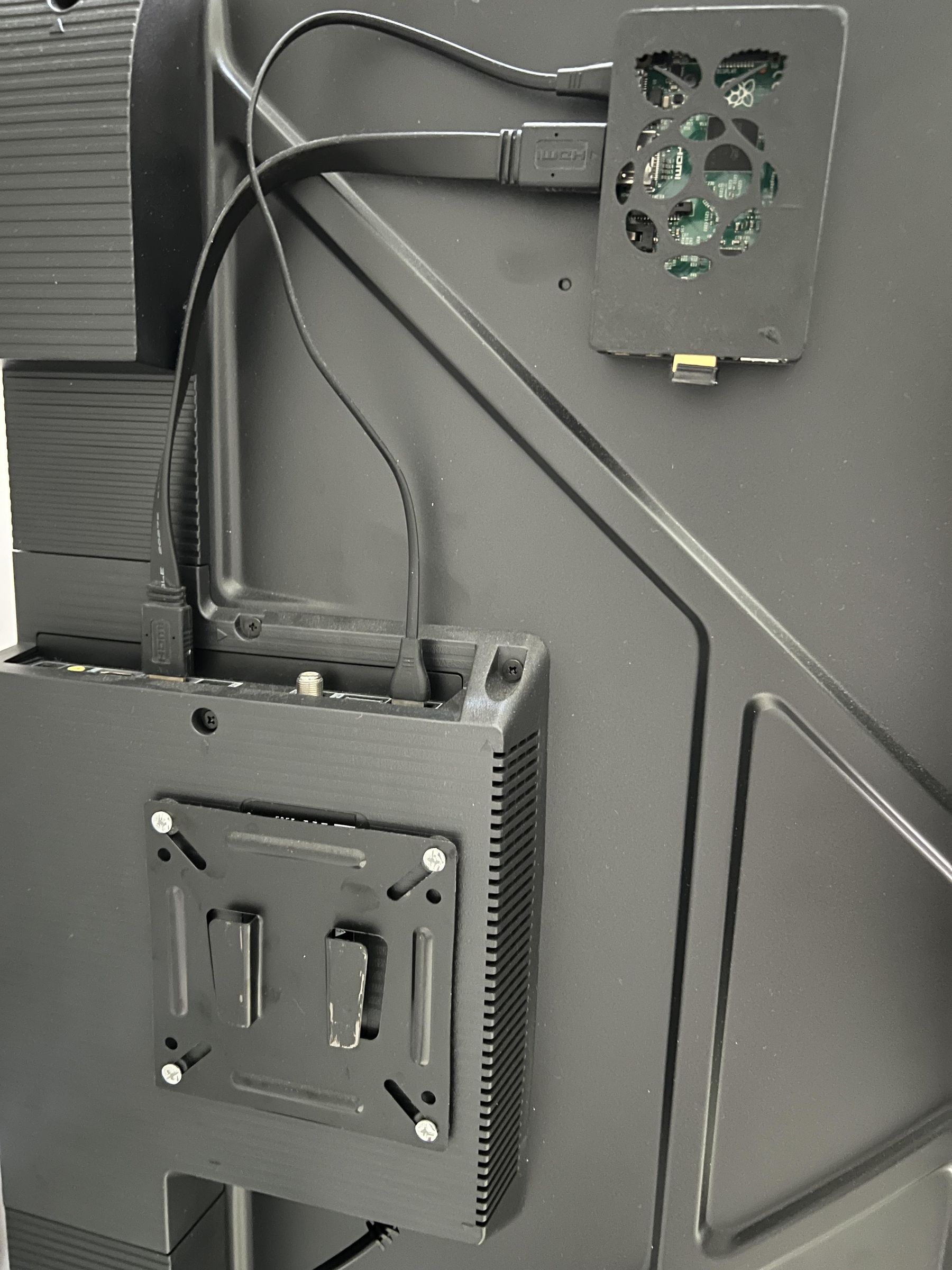 Raspberry Pi Powered Animated Movie Poster Display : 7 Steps ...