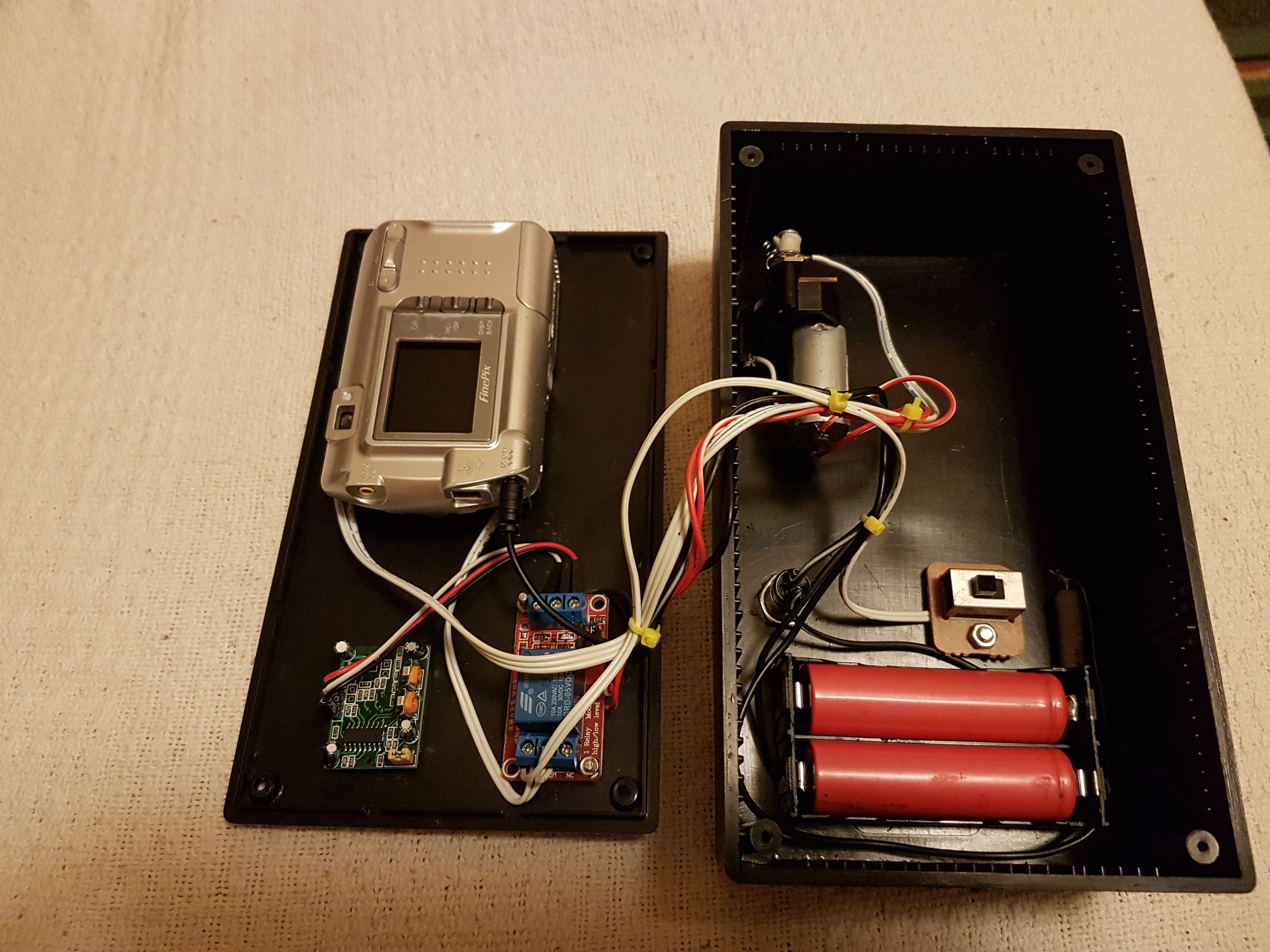 Black Box Spy Cam (truvelo Speed Camera Style) - Instructables